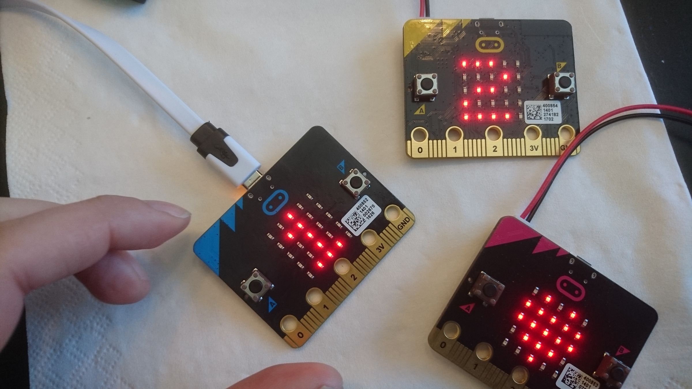 Radio Signals on Micro:bit : 9 Steps (with Pictures) - Instructables