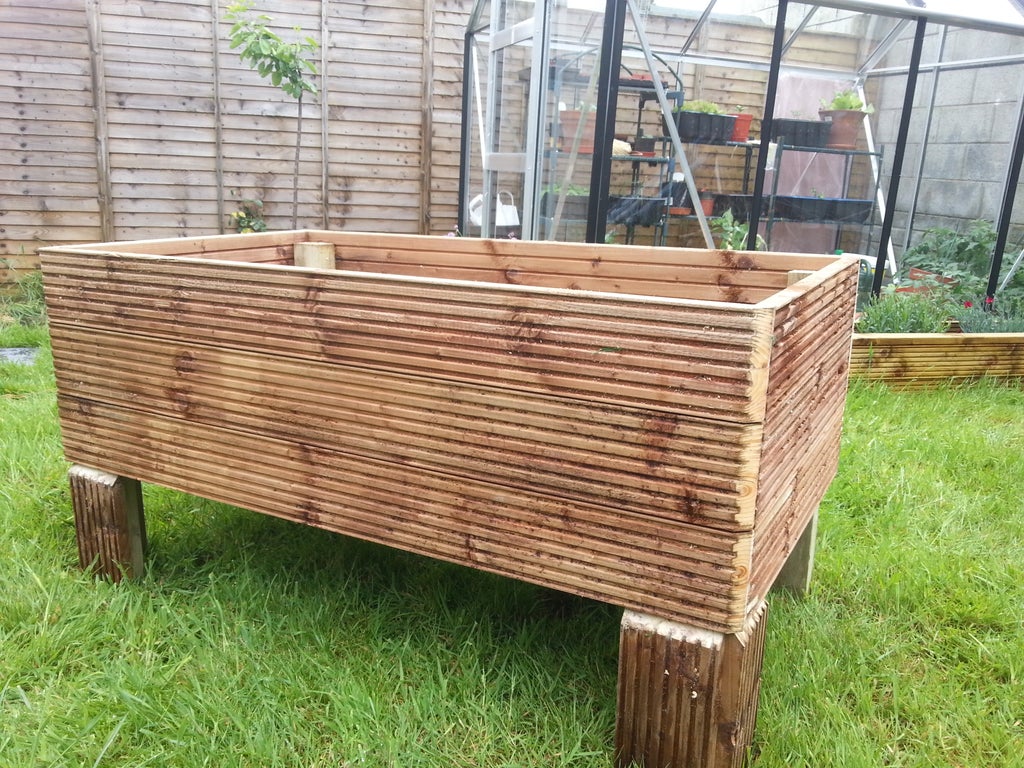 Make A Garden Planter From Decking 7 Steps with Pictures make-a-garden-planter-from-decking-7-steps-with-pictures
