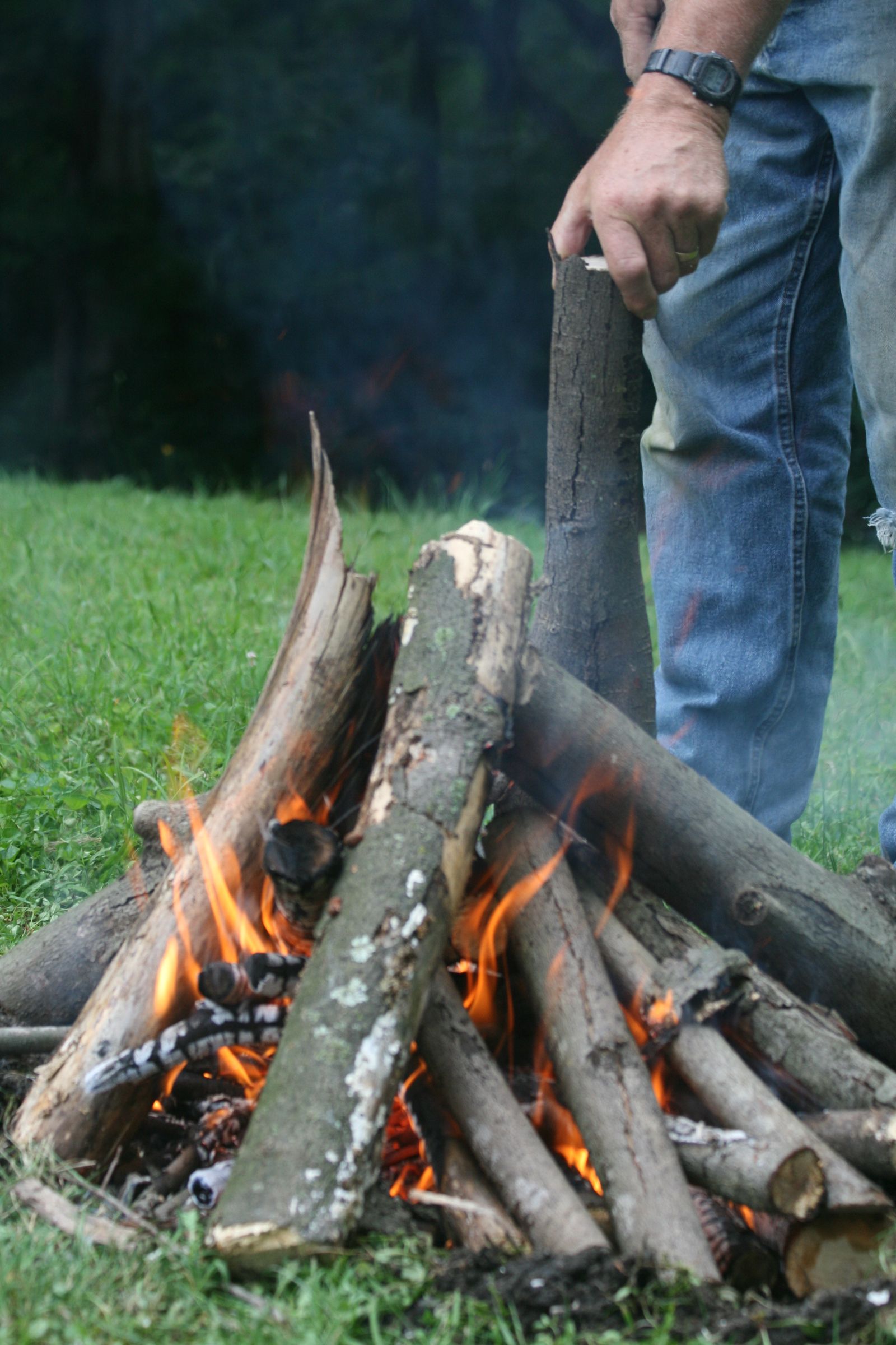 Building a Campfire : 6 Steps (with Pictures) - Instructables