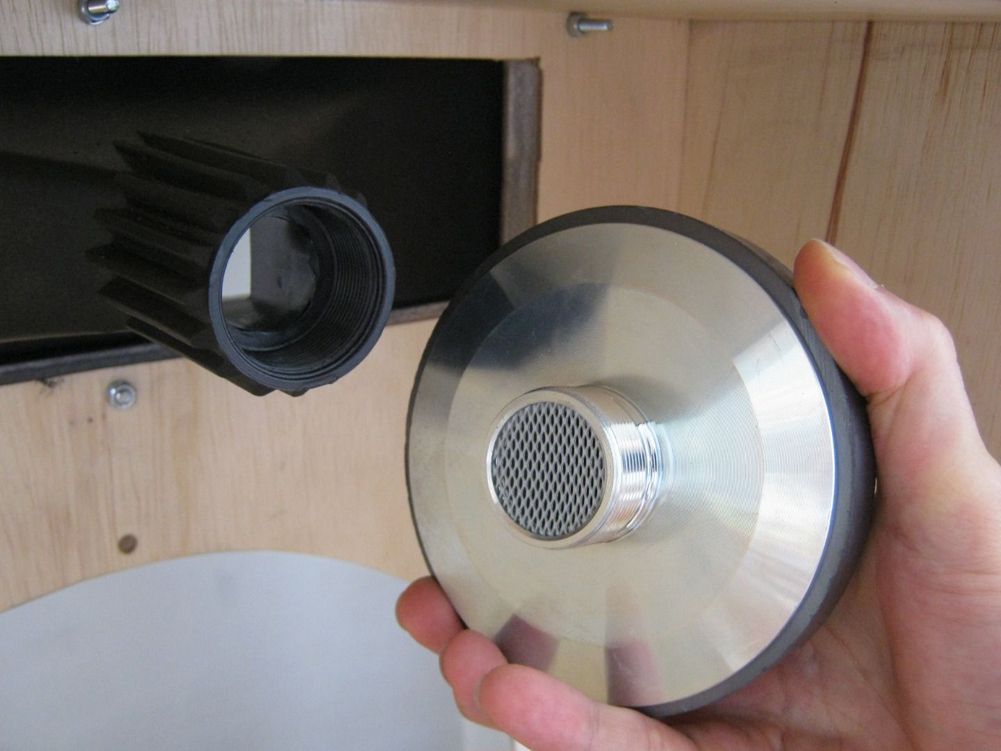 Styrofoam Sound Box for Mobile Purposes : 7 Steps (with Pictures ...