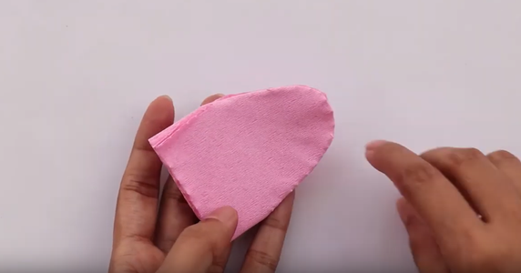 How to Make Tissue Paper Roses : 5 Steps (with Pictures) - Instructables