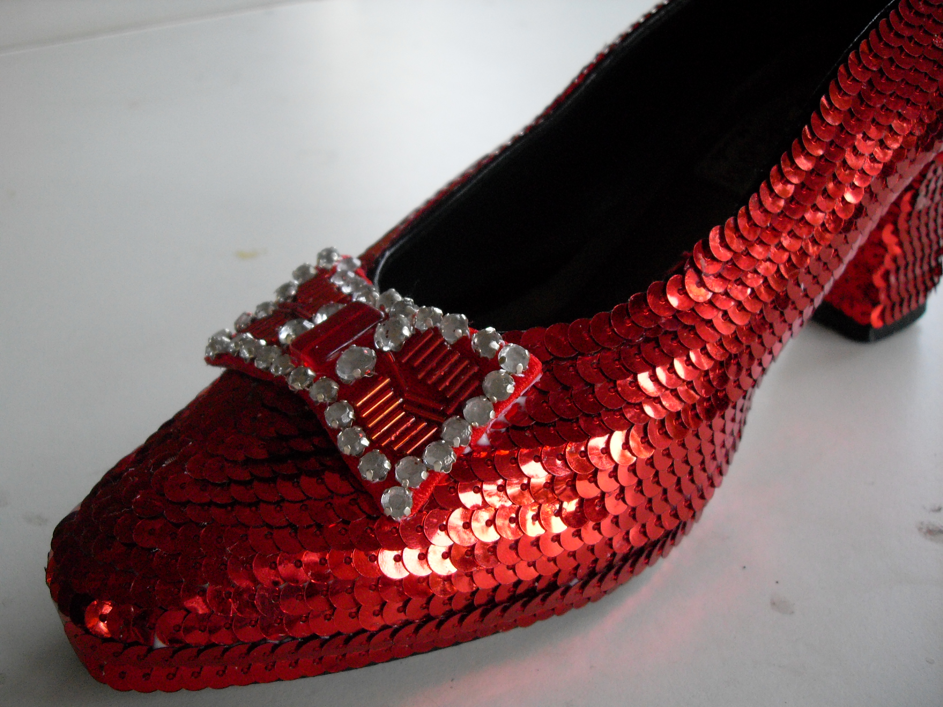 How to Make Ruby Slippers From the Wizard of Oz : 4 Steps - Instructables