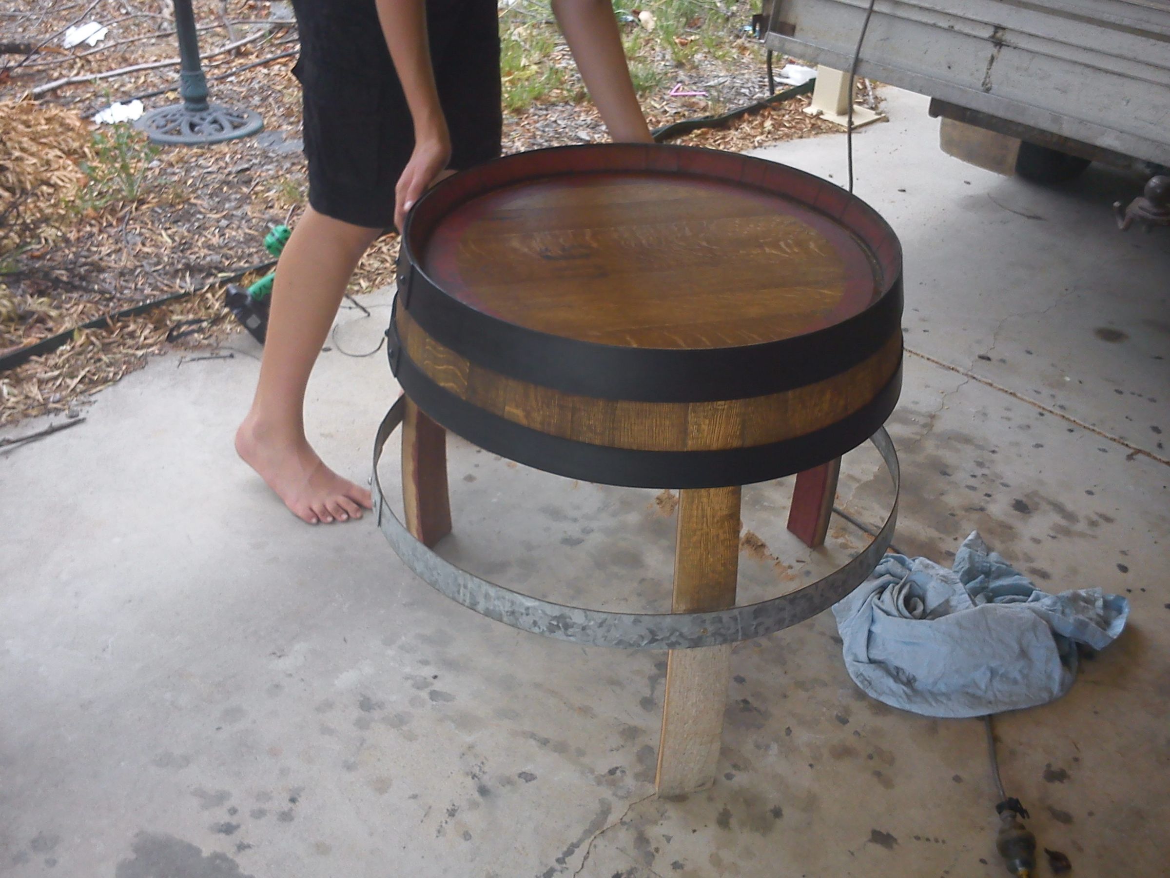 Wine Barrel Beer Table : 12 Steps (with Pictures) - Instructables