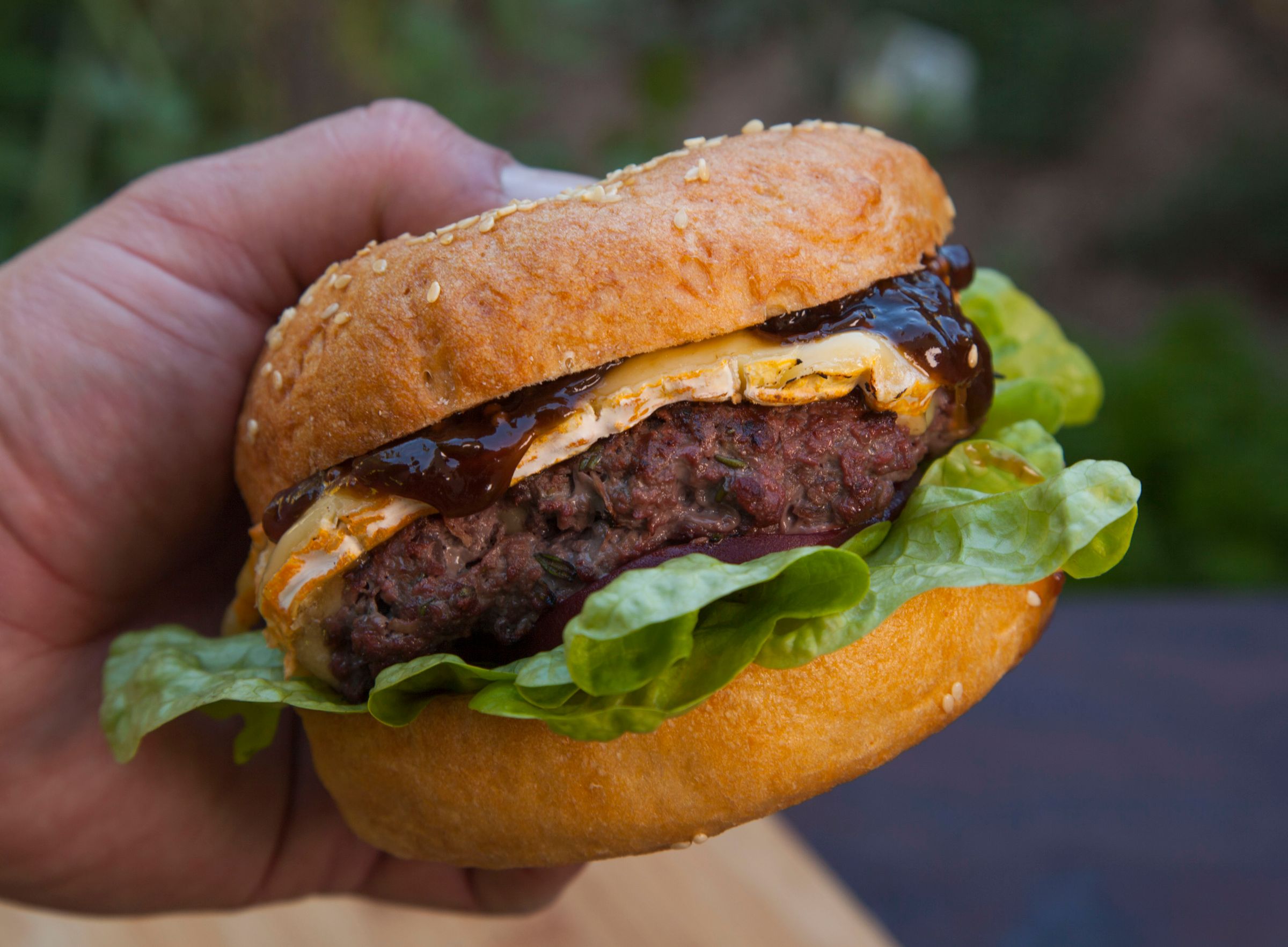 How to Cook a Kangaroo Burger : 6 Steps (with Pictures) - Instructables