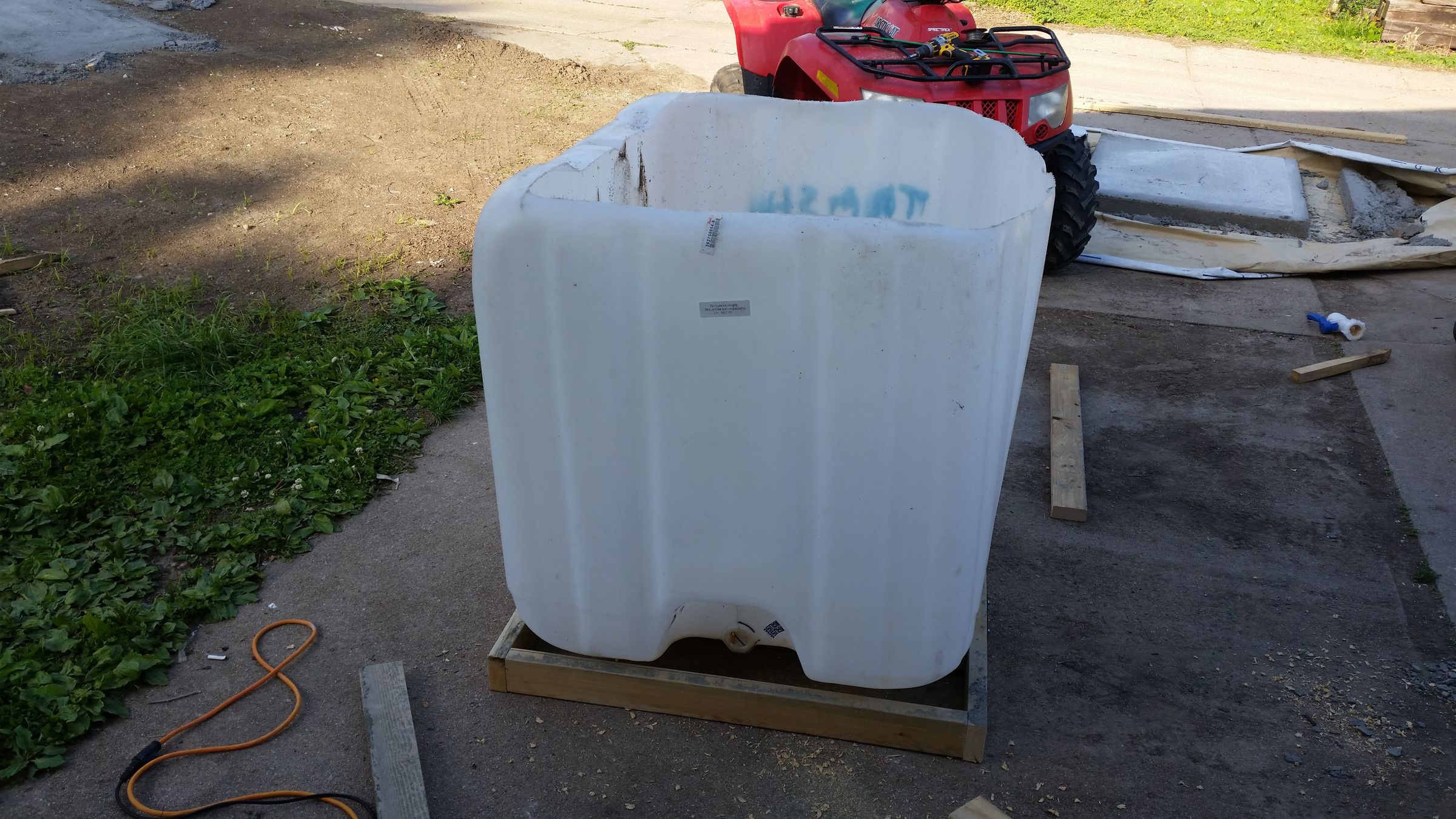 Grass Clipping Cart From Reclaimed Materials. : 5 Steps (with Pictures ...