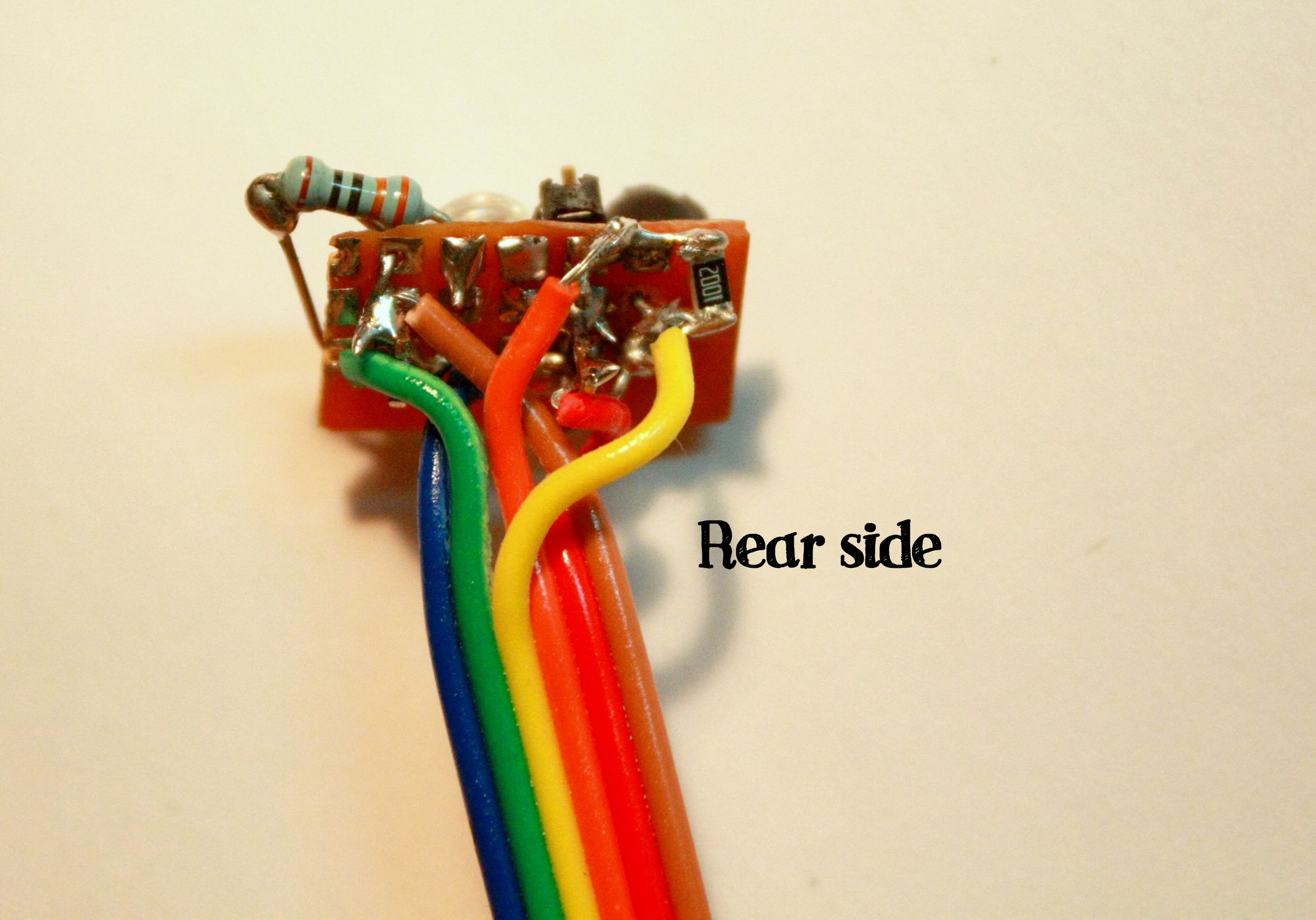 Your Own Color Sensor Using LEDs : 8 Steps (with Pictures) - Instructables
