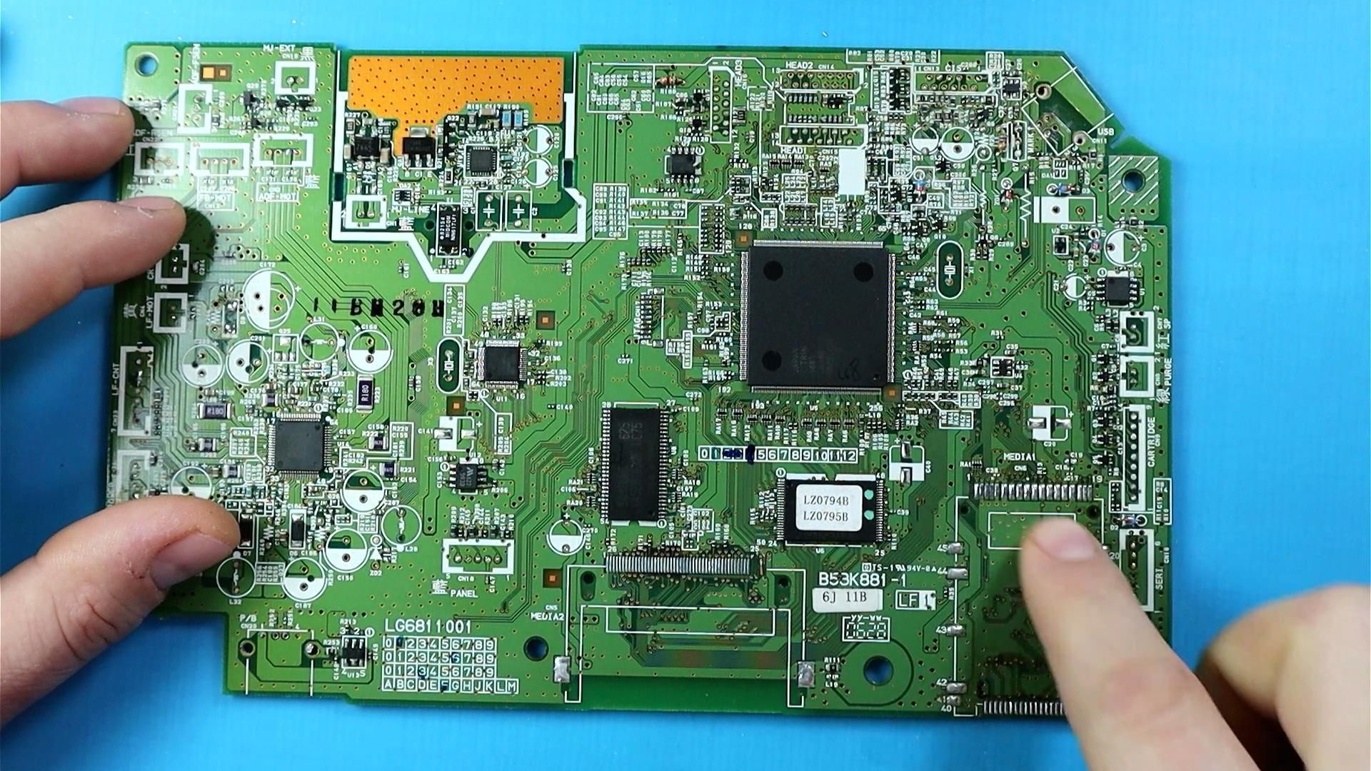 How to Make Beautiful PCB Keyrings From Recycled Printed Circuit Boards ...