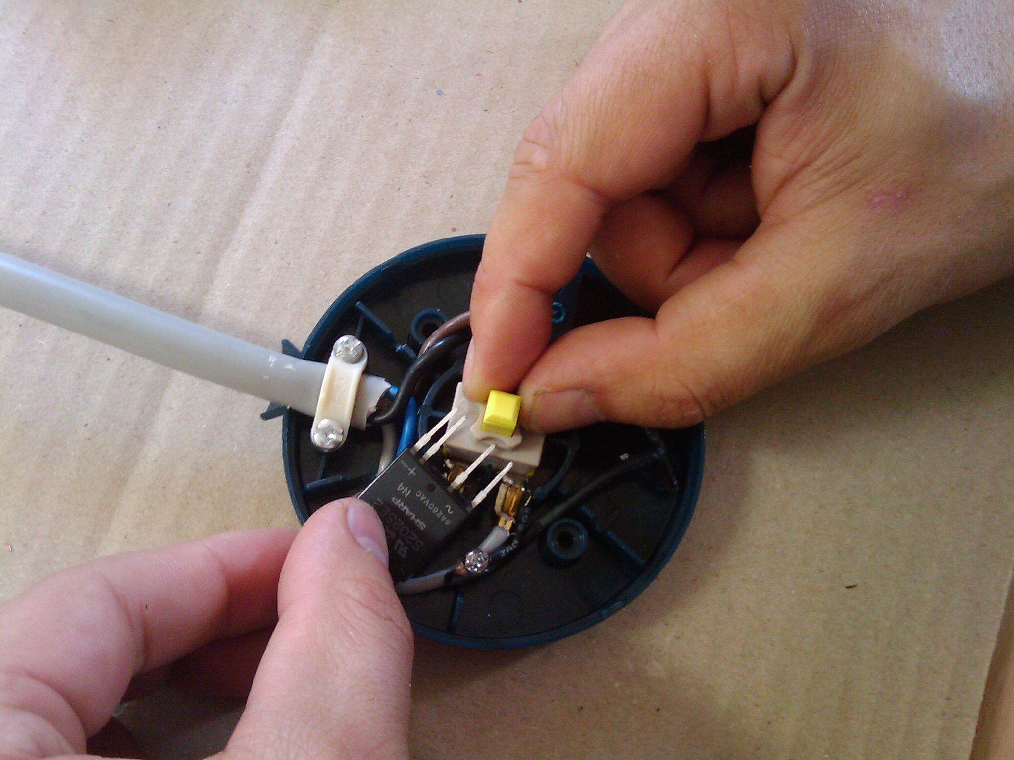 Smart Master/Slave Power Strip for Your PC [mod] (self Shutdown But ...