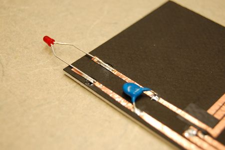RFID Reader Detector and Tilt-Sensitive RFID Tag : 5 Steps (with ...