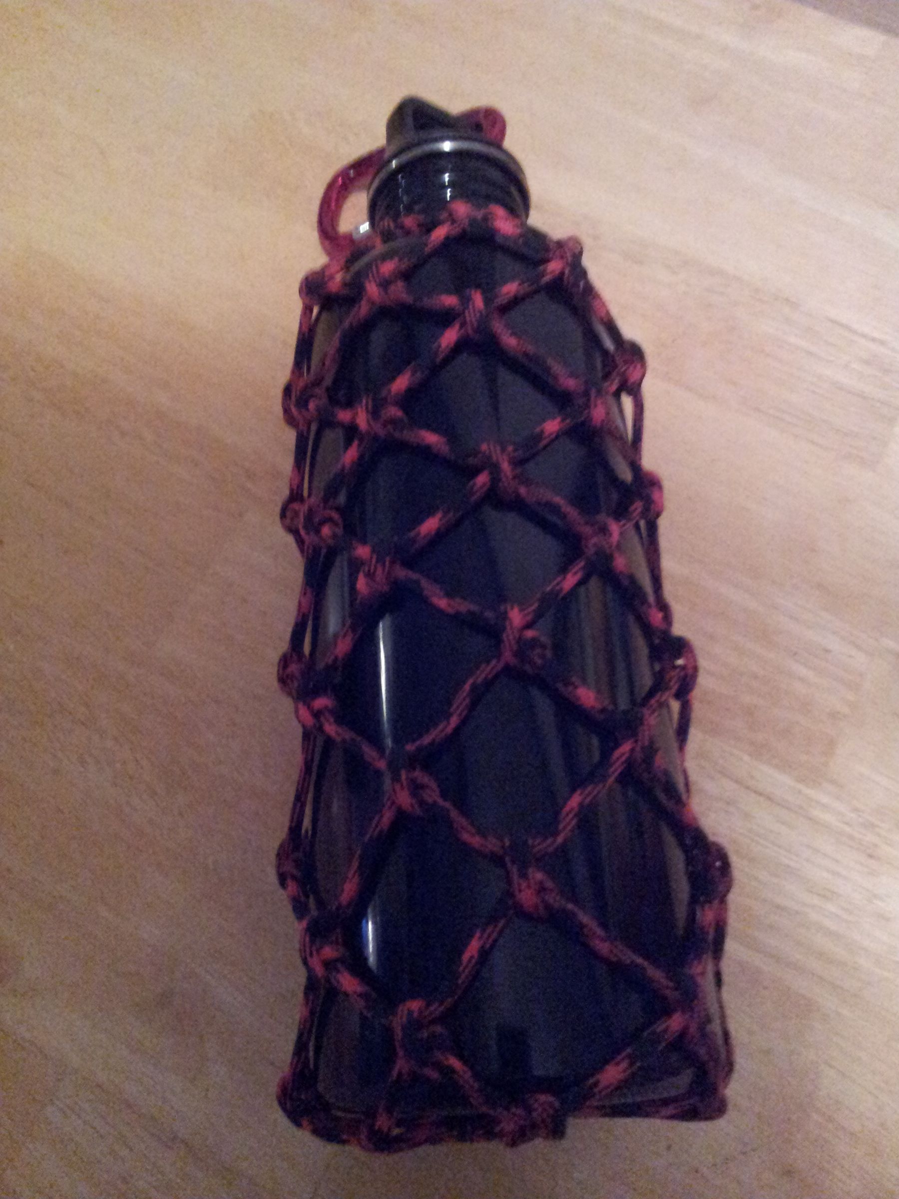 Easiest Water Bottle Net : 5 Steps - Instructables