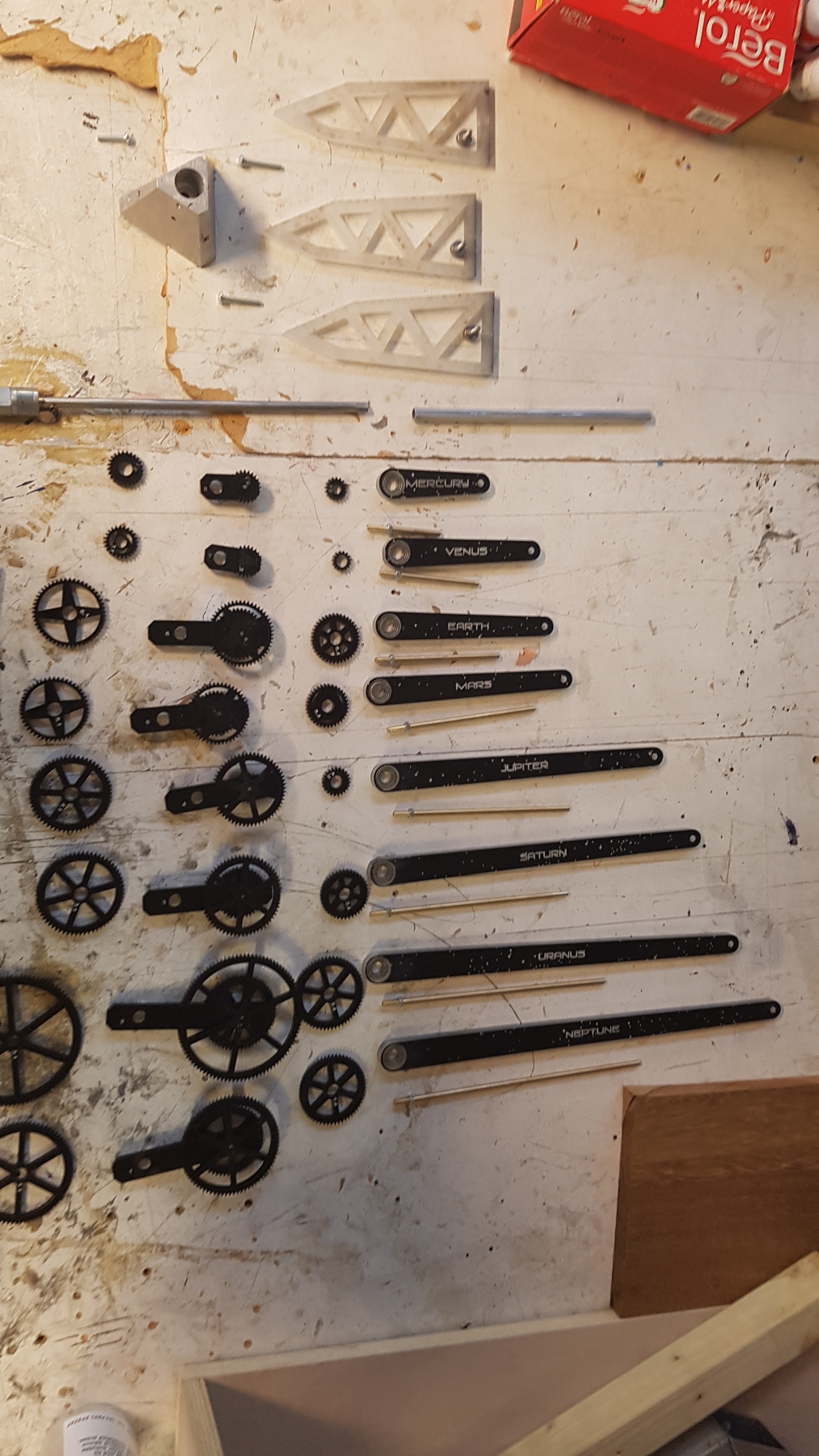 How to Build an Accurate Mechanical Model of the Solar System : 11 ...