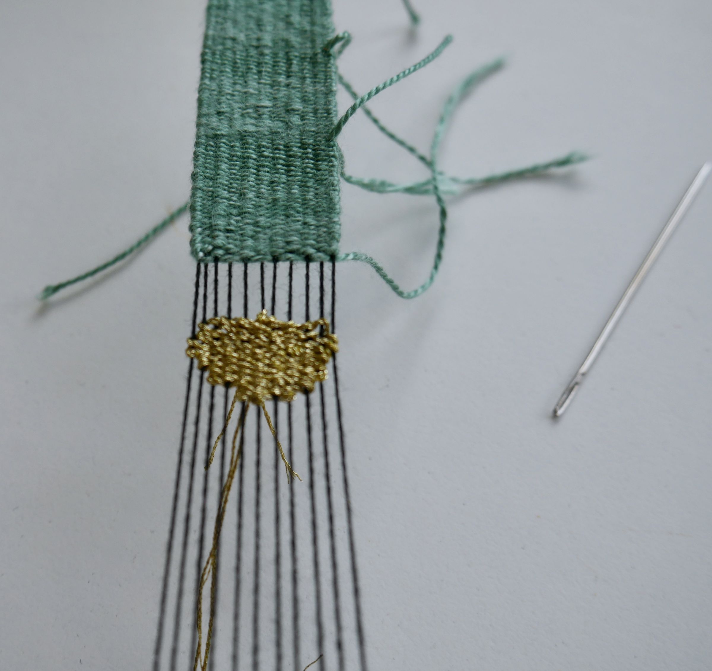 Woven Bracelet : 8 Steps (with Pictures) - Instructables