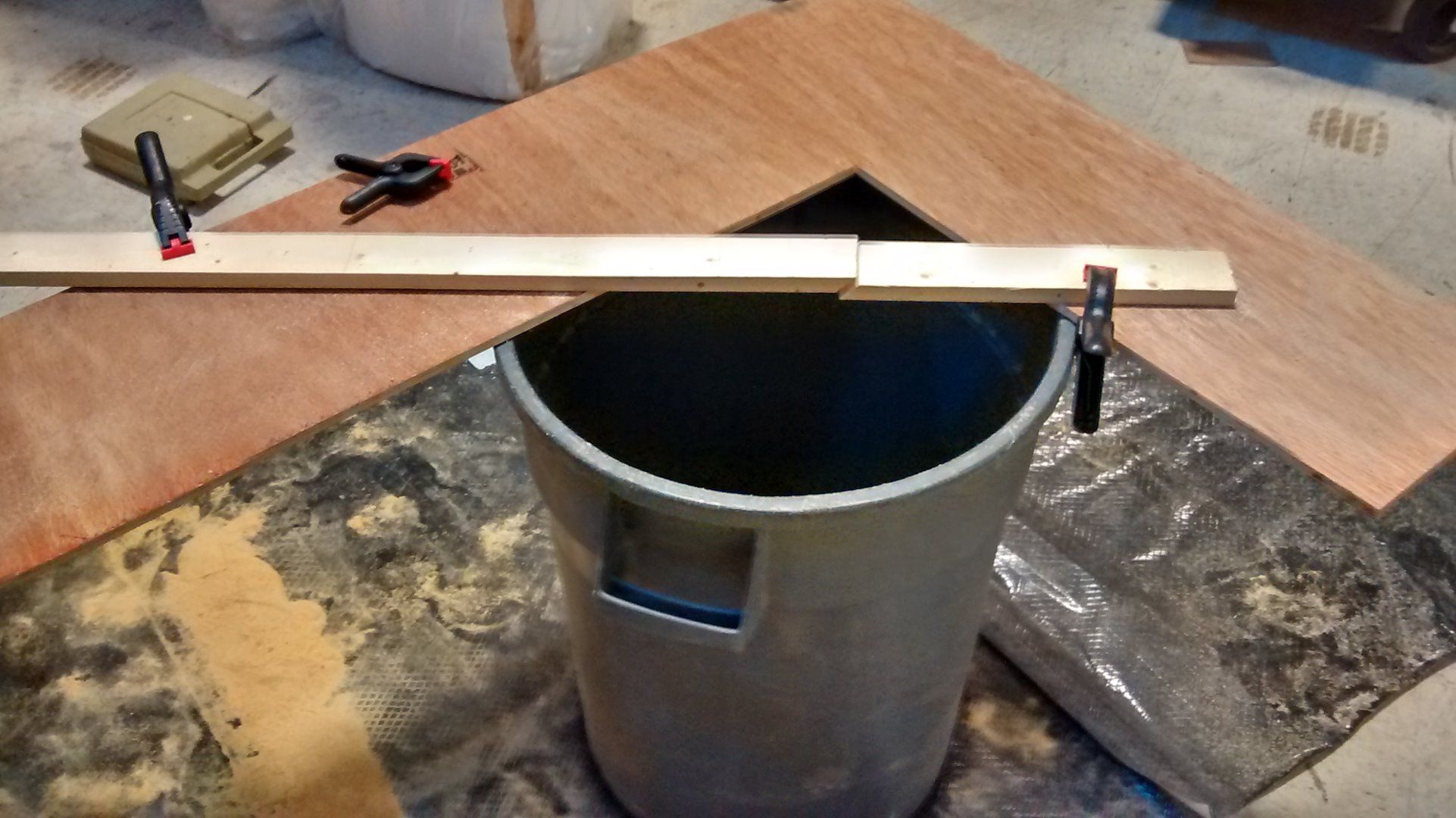 Simple and Cheap Stitching Pony : 8 Steps (with Pictures) - Instructables