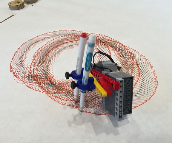 Tinkering With LEGO: Art Machines : 6 Steps (with Pictures) - Instructables