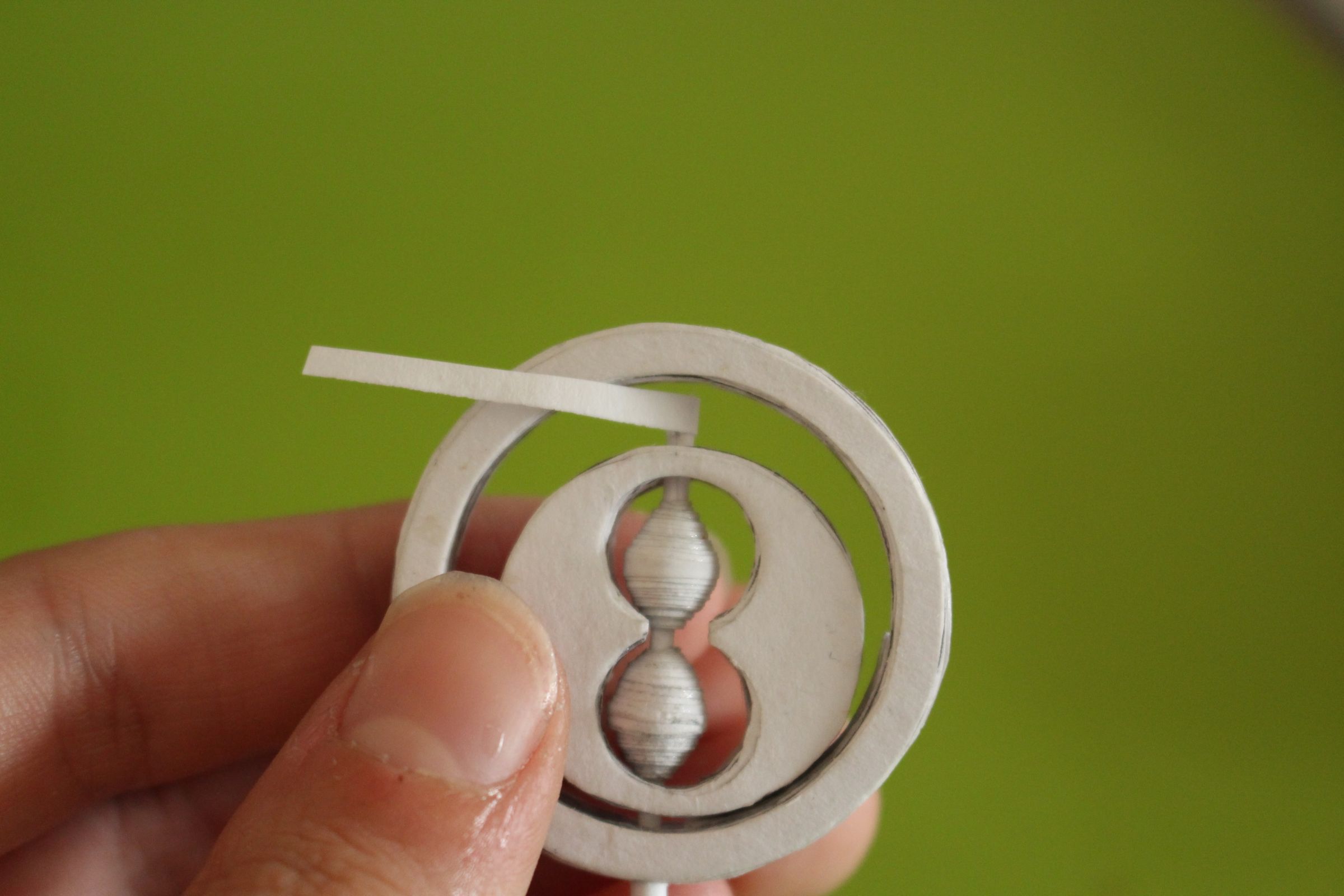 Paper Timeturner Necklace : 35 Steps (with Pictures) - Instructables