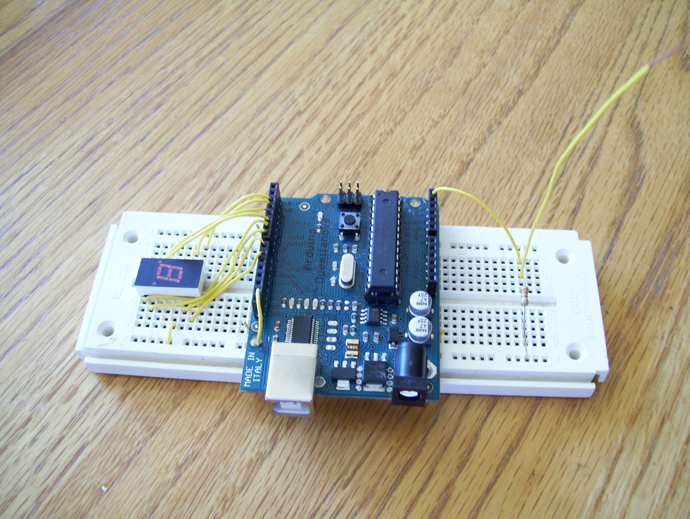 Arduino EMF (Electromagnetic Field) Detector : 5 Steps - Instructables