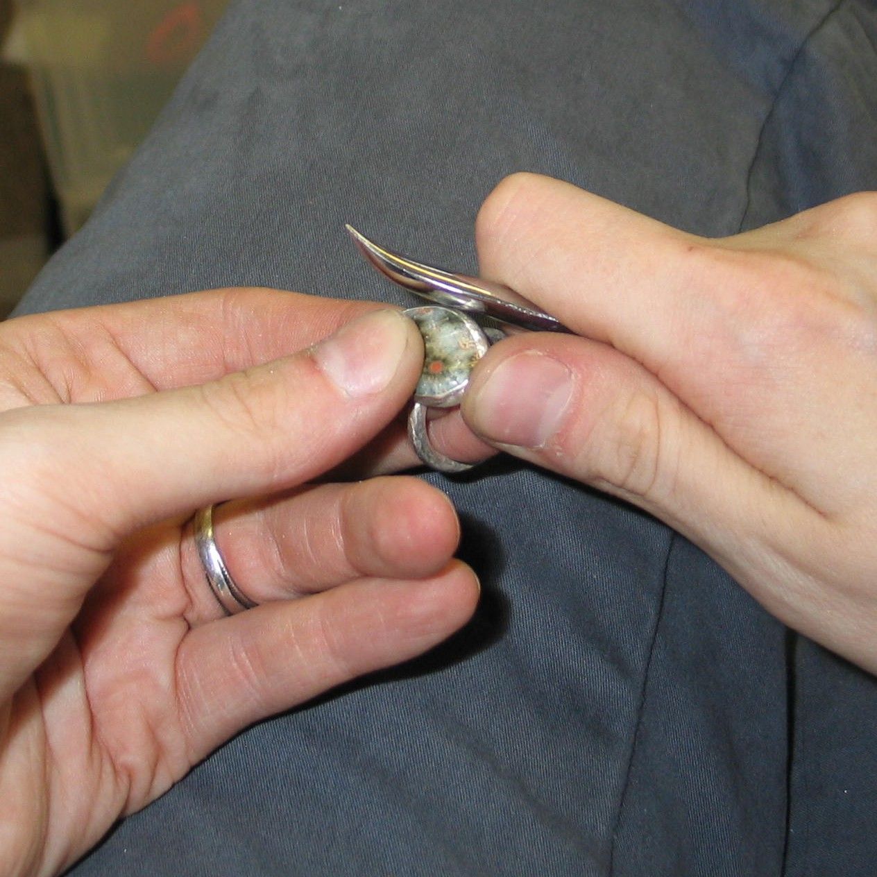 Bezel-Setting Tutorial : 19 Steps (with Pictures) - Instructables