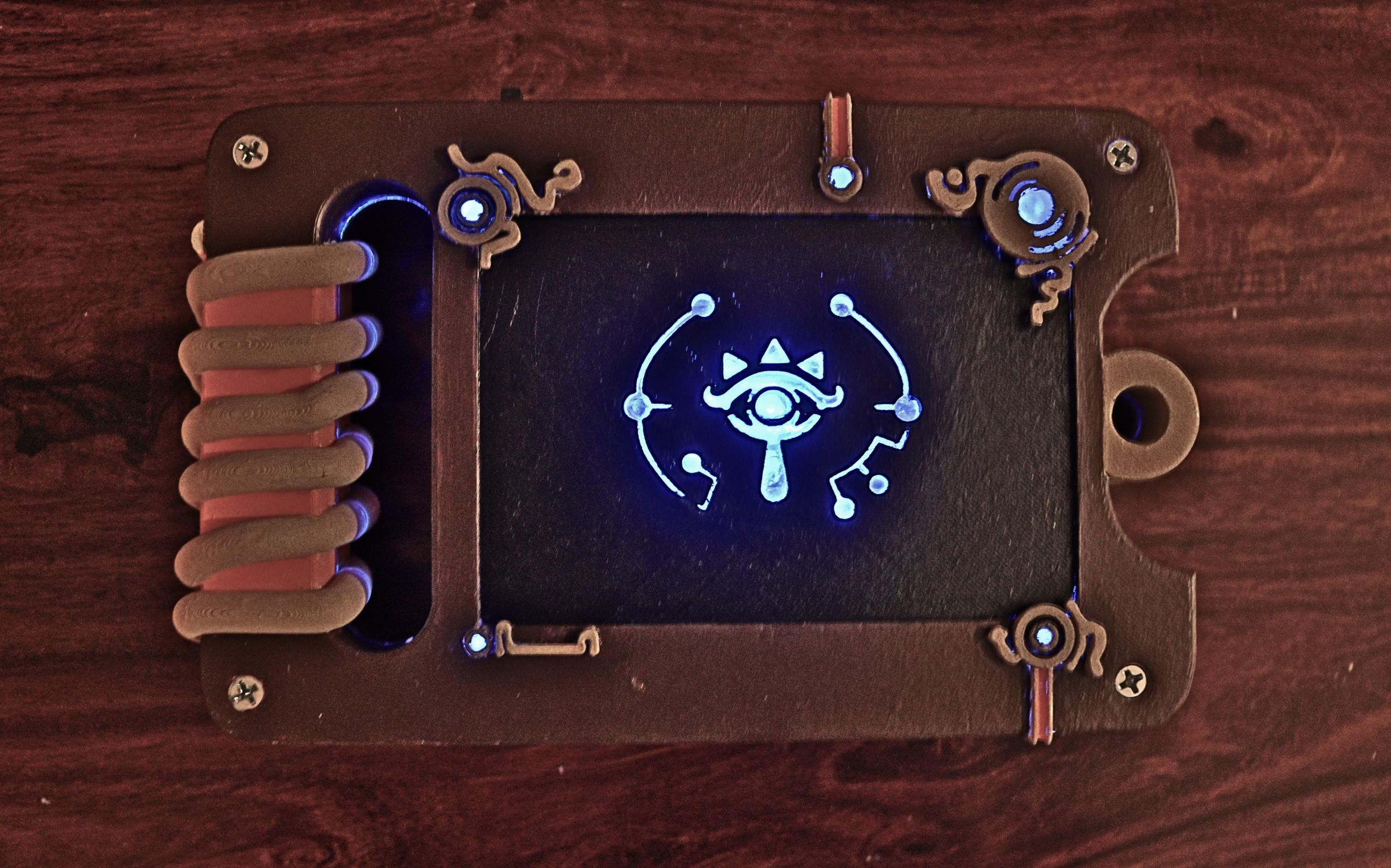 The Sheikah Slate From Breath of the Wild : 9 Steps (with Pictures ...