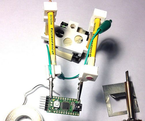Soldering Helping Hand and More : 8 Steps - Instructables