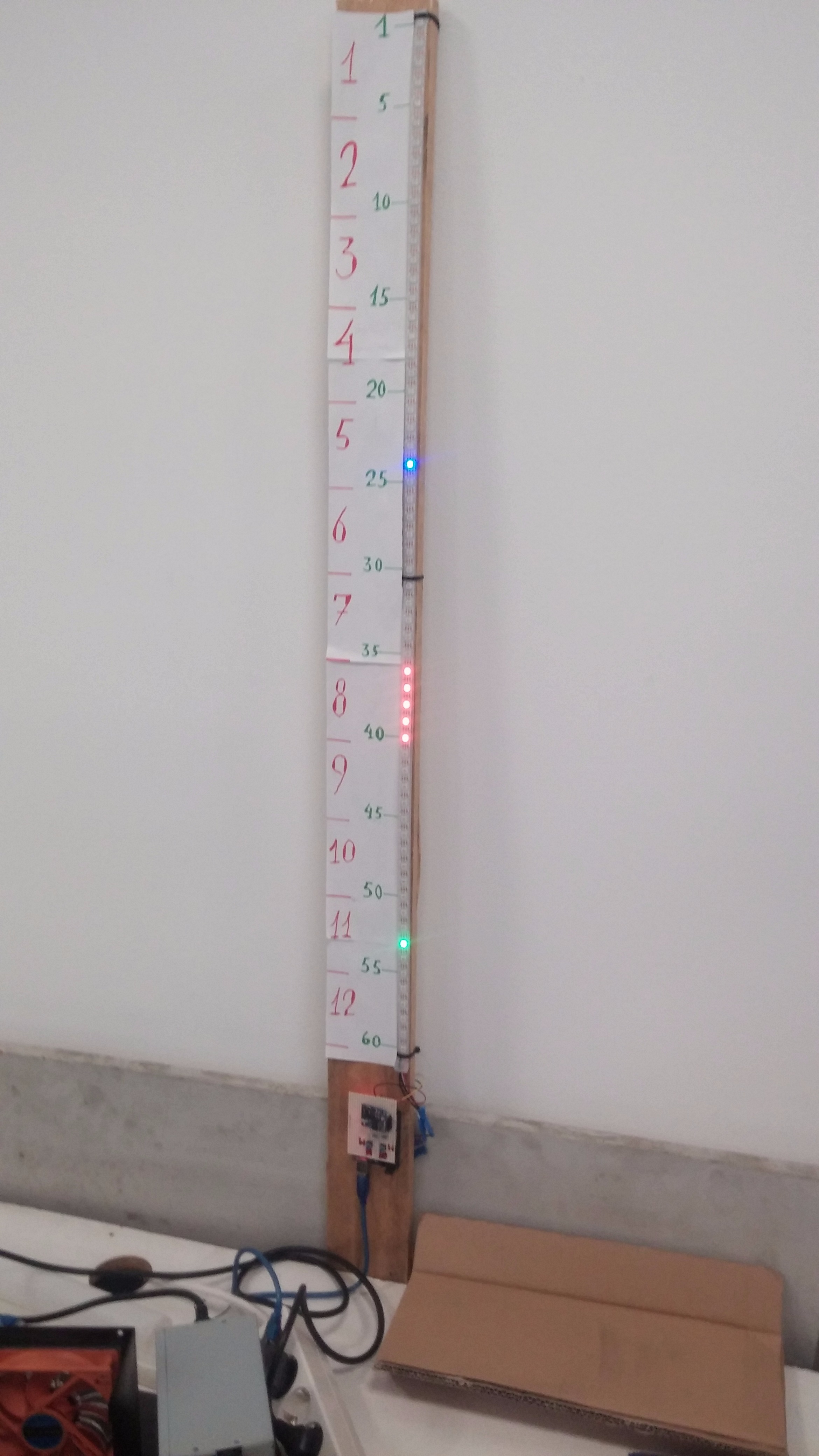 Linear Clock Using Arduino + DS1307 + Neopixel: Re-using Some Hardware. : 5 Steps - Instructables