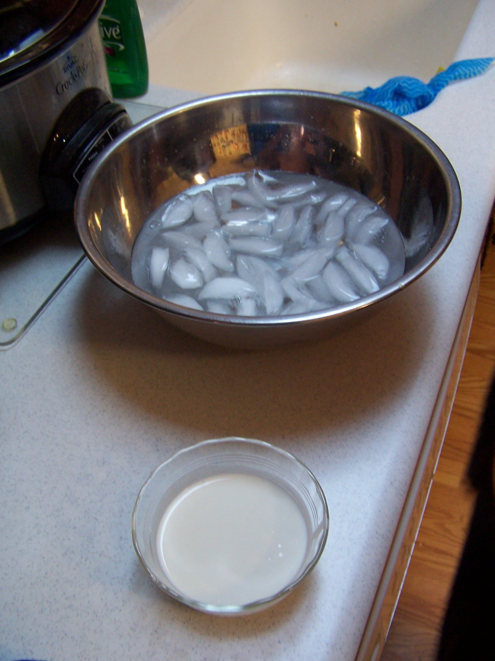 How To: Make Non-Newtonian Fluid (& Experiment With It!) : 6 Steps ...