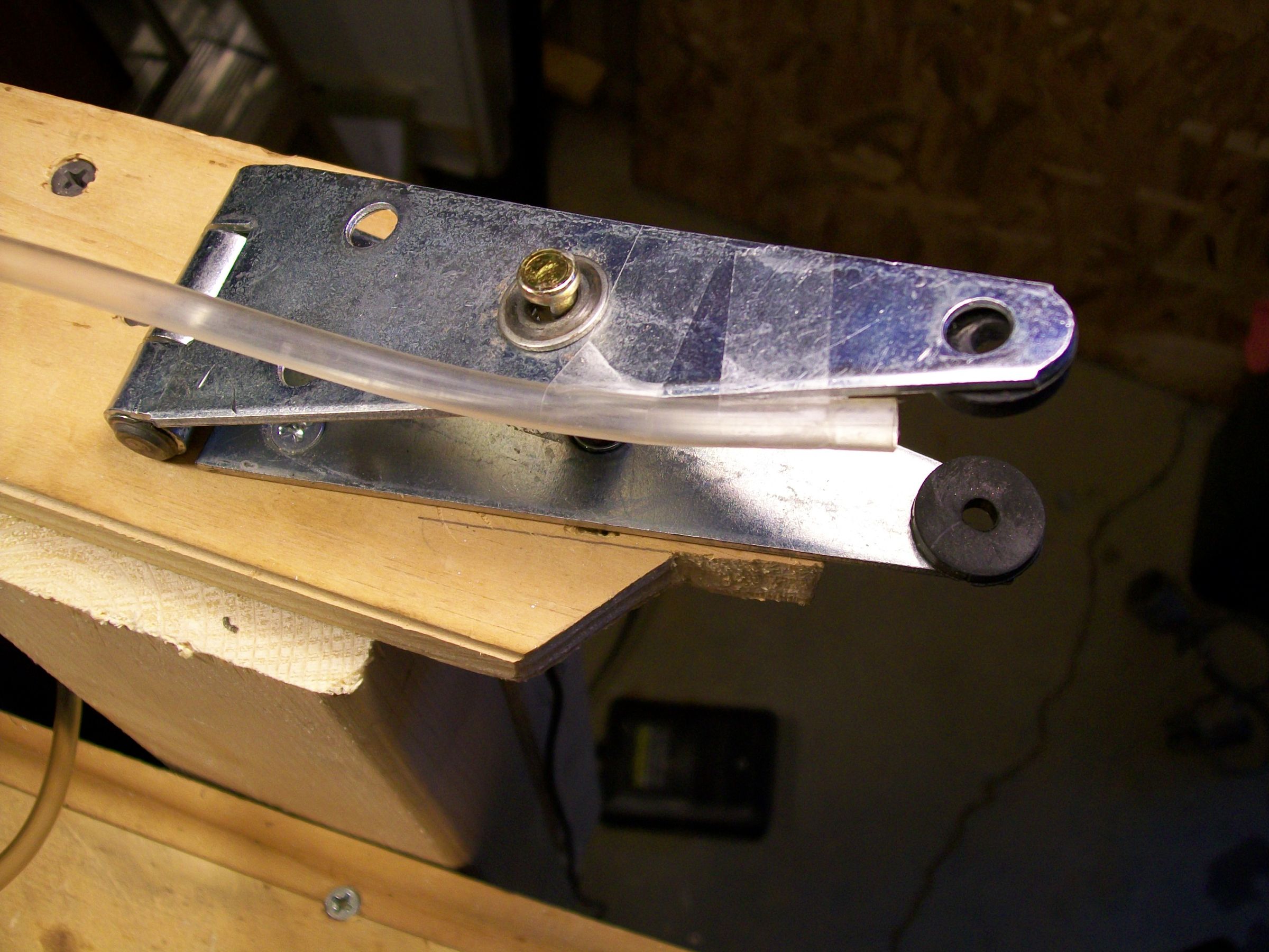 How to Cut Coins to Make Jewelry : 5 Steps (with Pictures) - Instructables