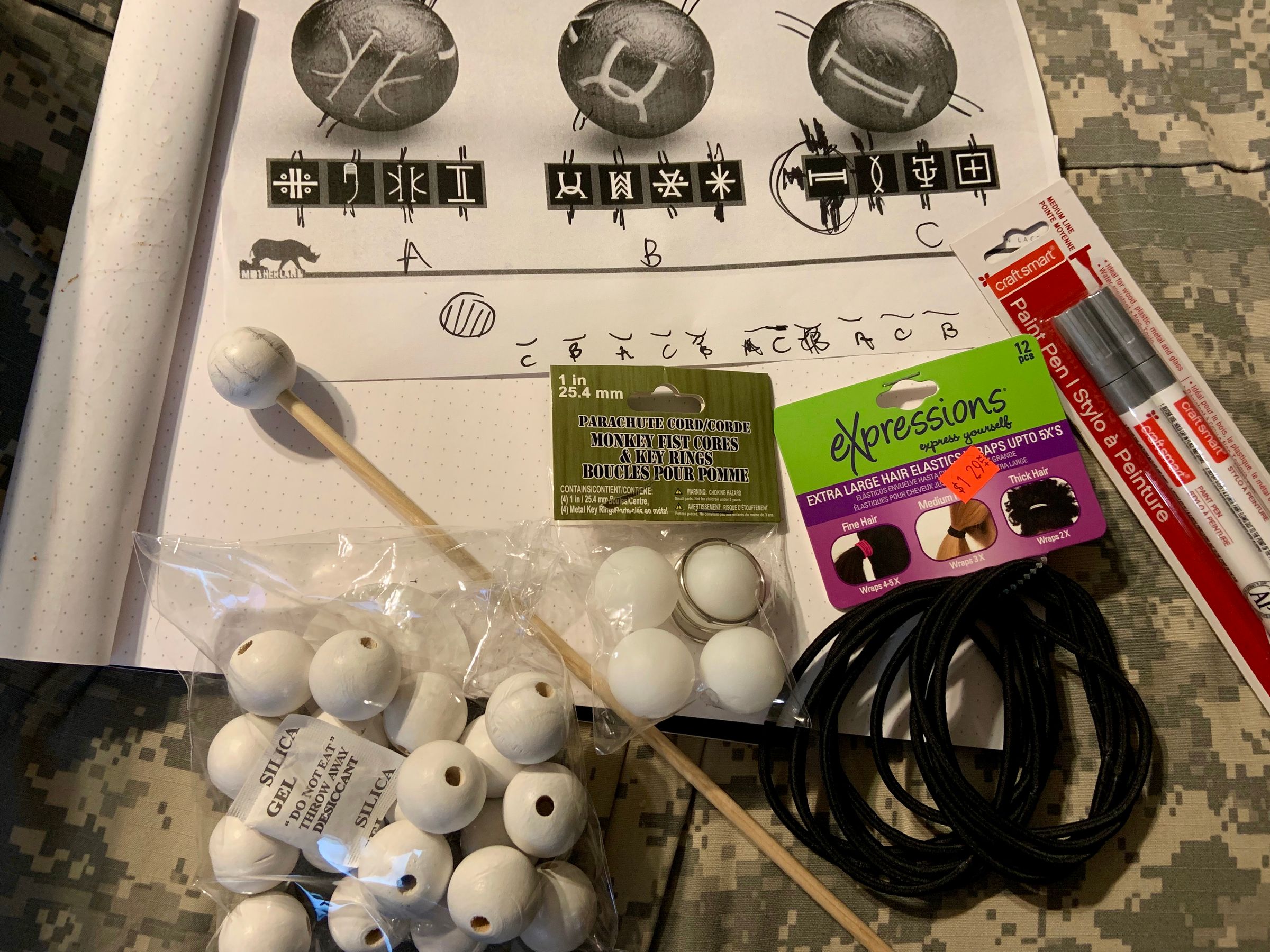 Black Panther Kimoyo Bead Bracelet With Light Up Prime Bead : 3 Steps ...