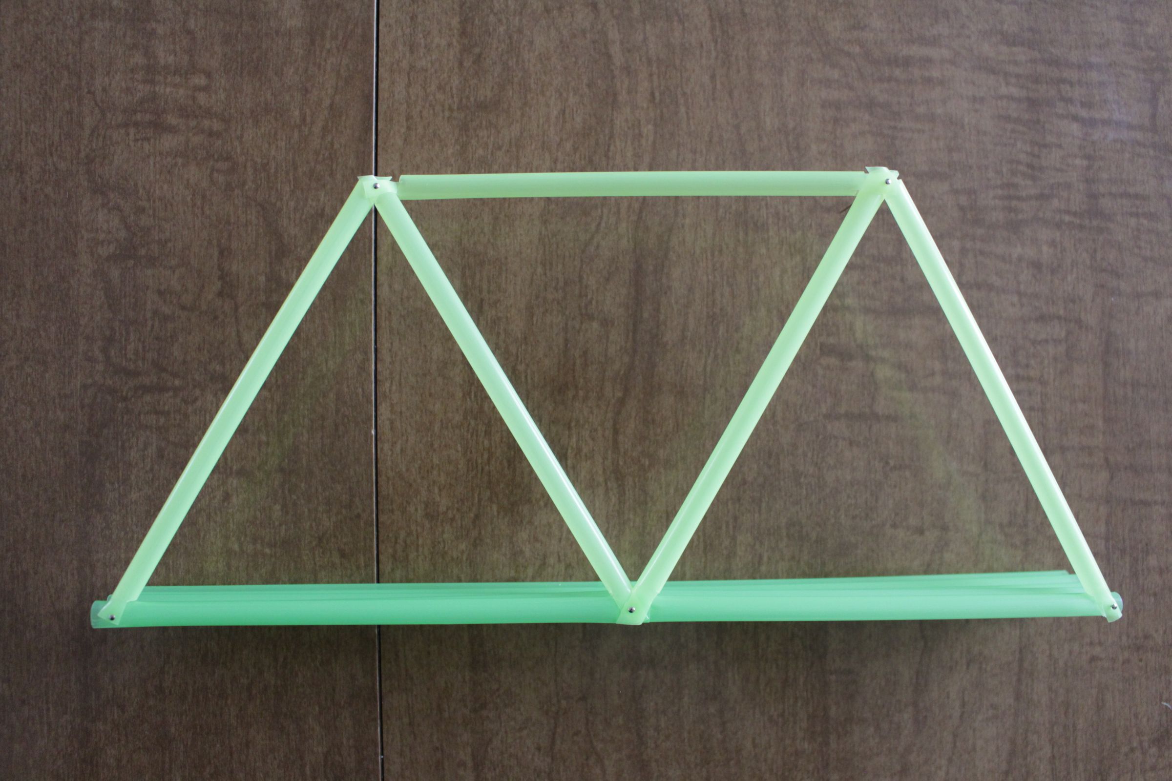 Plastic Straw Truss Bridge : 18 Steps - Instructables