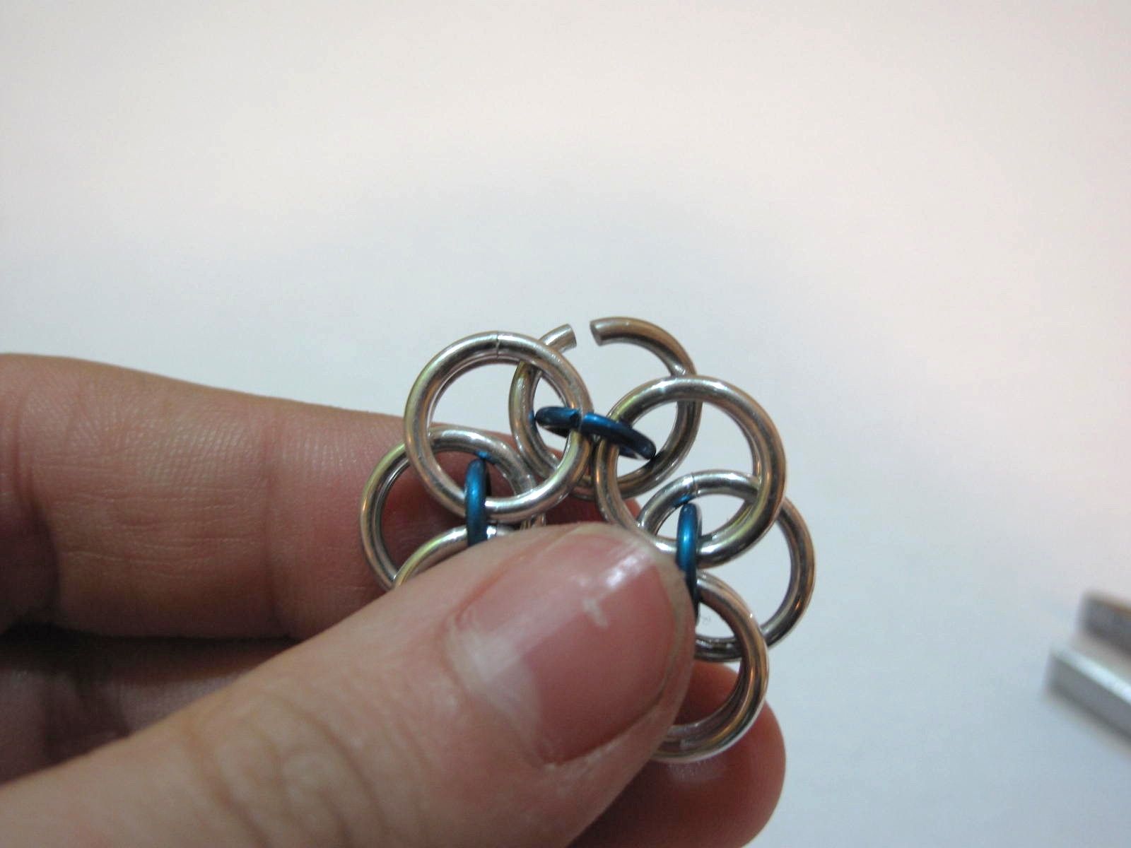 Chainmaille Rose - Instructables