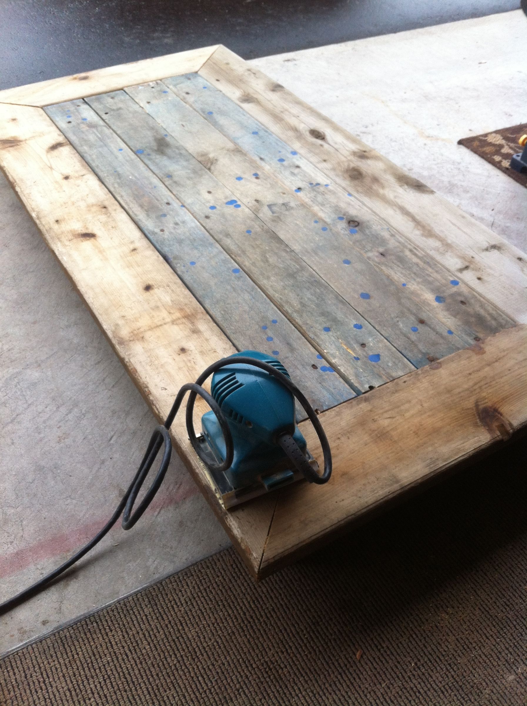 Maker/Work Bench From Scrap Wood : 9 Steps (with Pictures) - Instructables