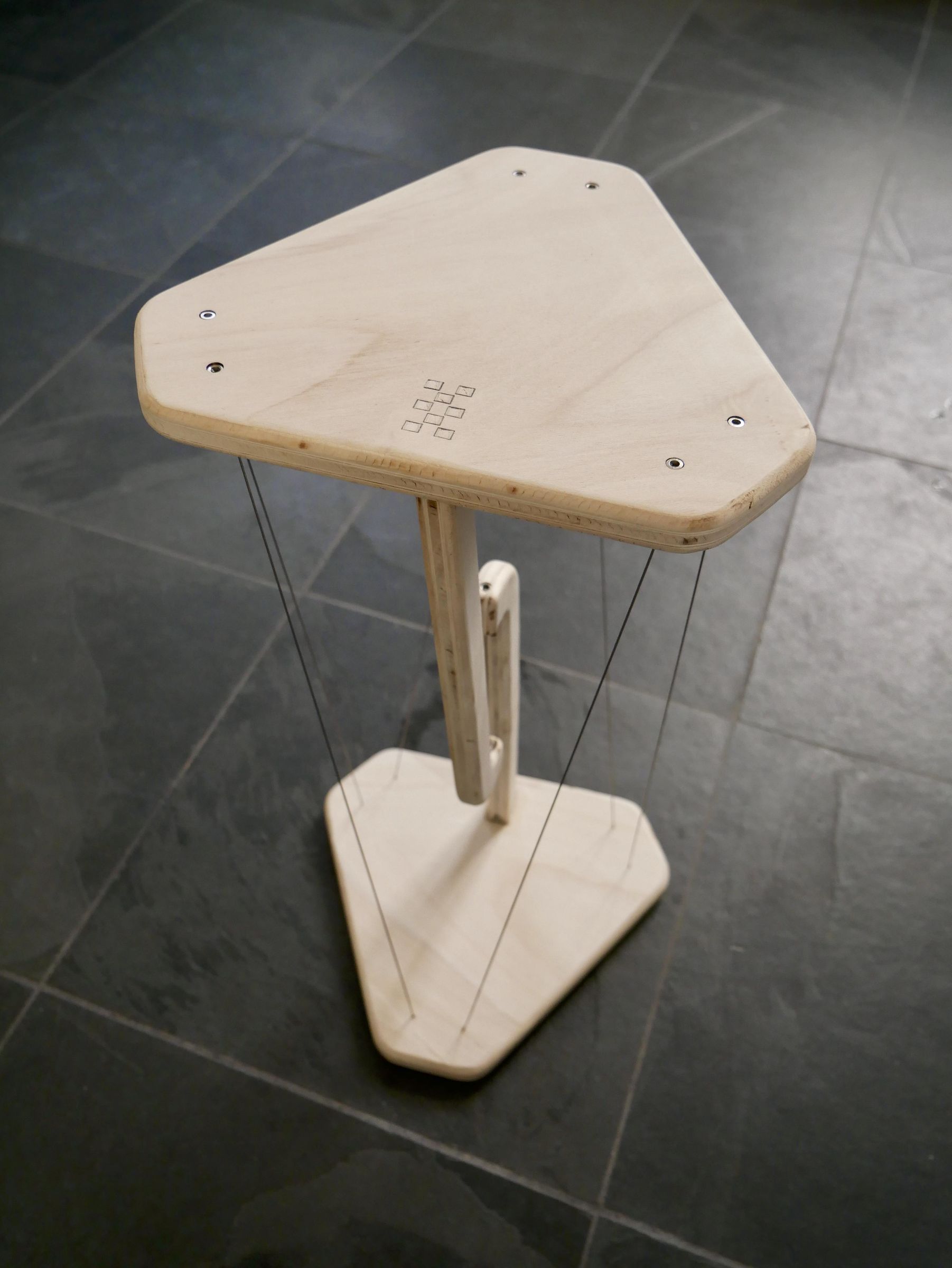 Tensegrity Table : 8 Steps (with Pictures) - Instructables