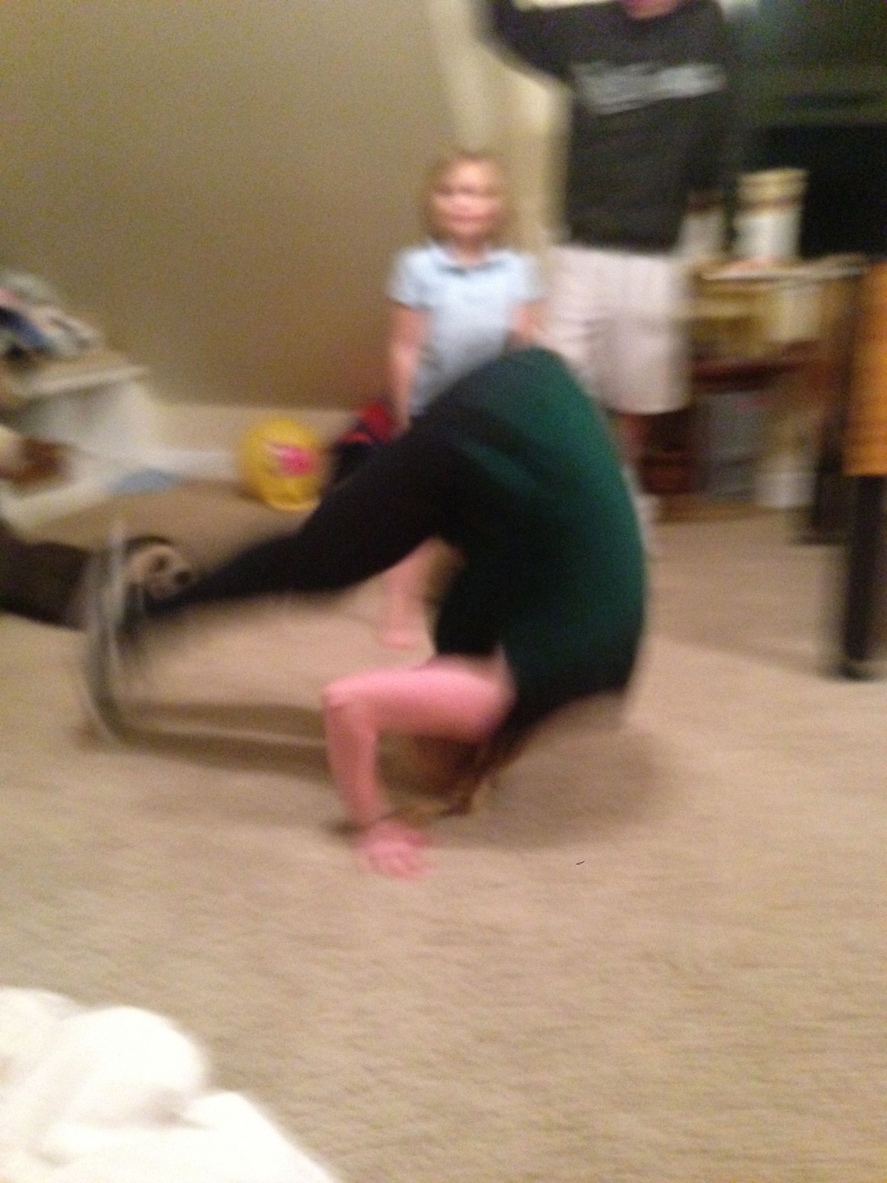 HOW TO DO a SOMERSAULT : 7 Steps - Instructables