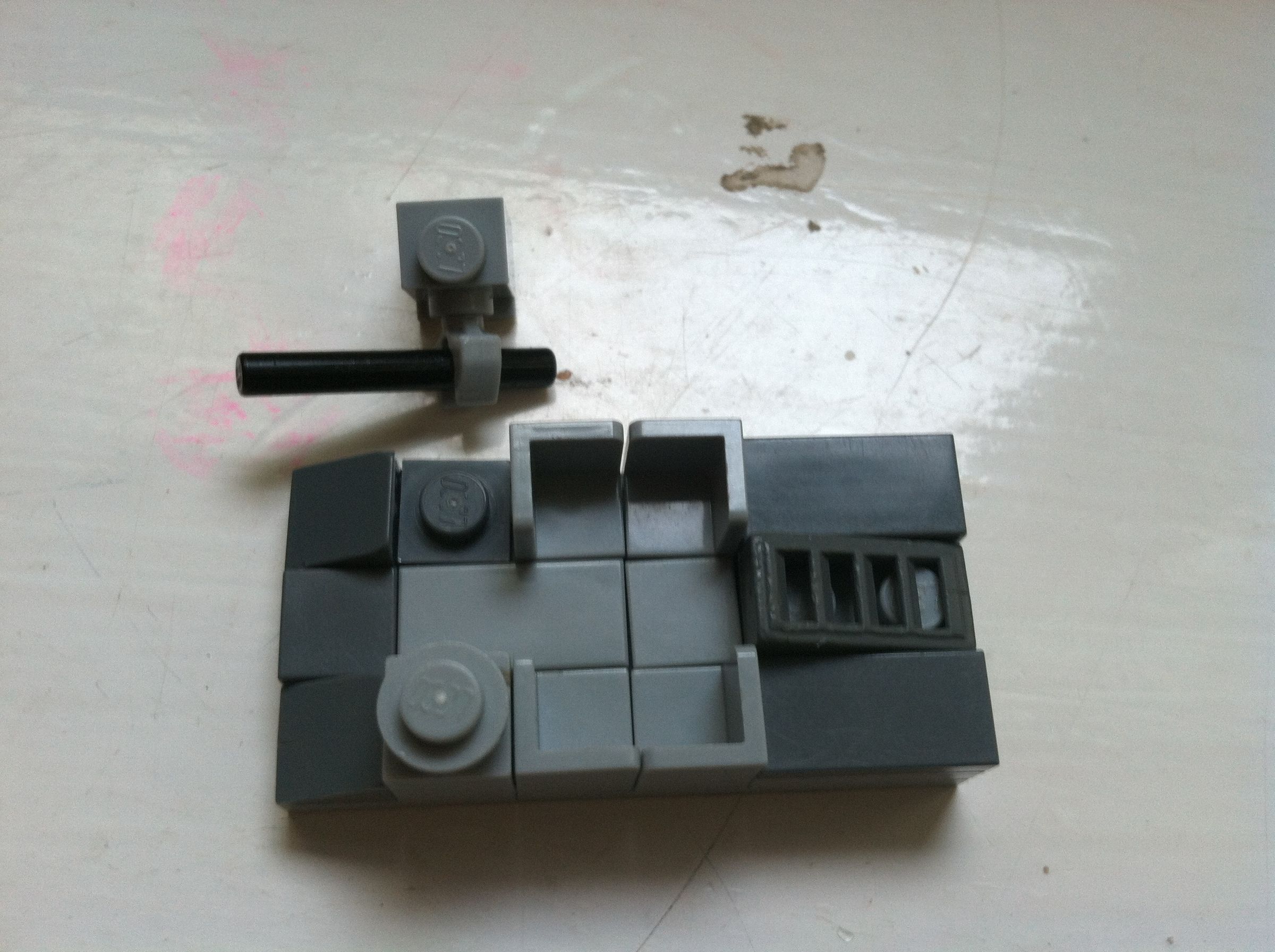 Mini Lego Tanks! : 7 Steps - Instructables