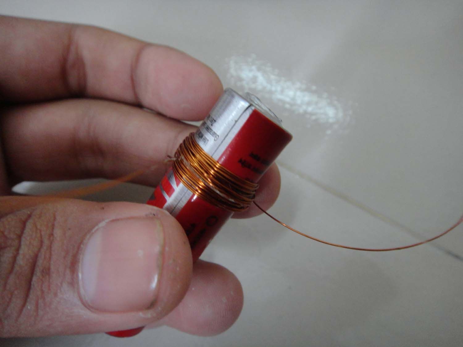 Make a Motor Very Easily : 11 Steps (with Pictures) - Instructables