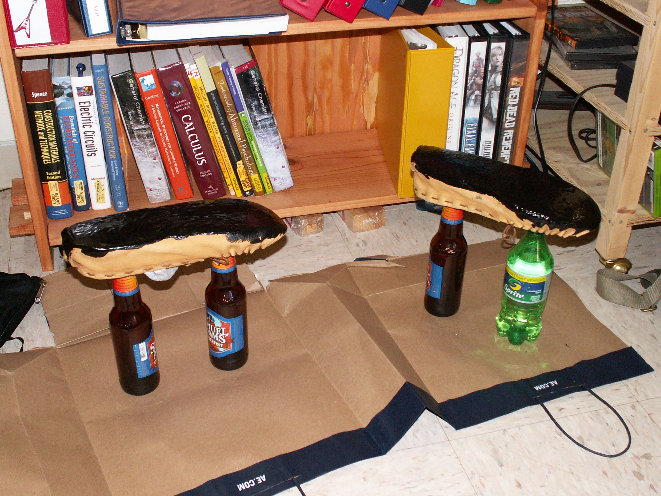 How to Rubberize Moccasin Soles : 8 Steps - Instructables
