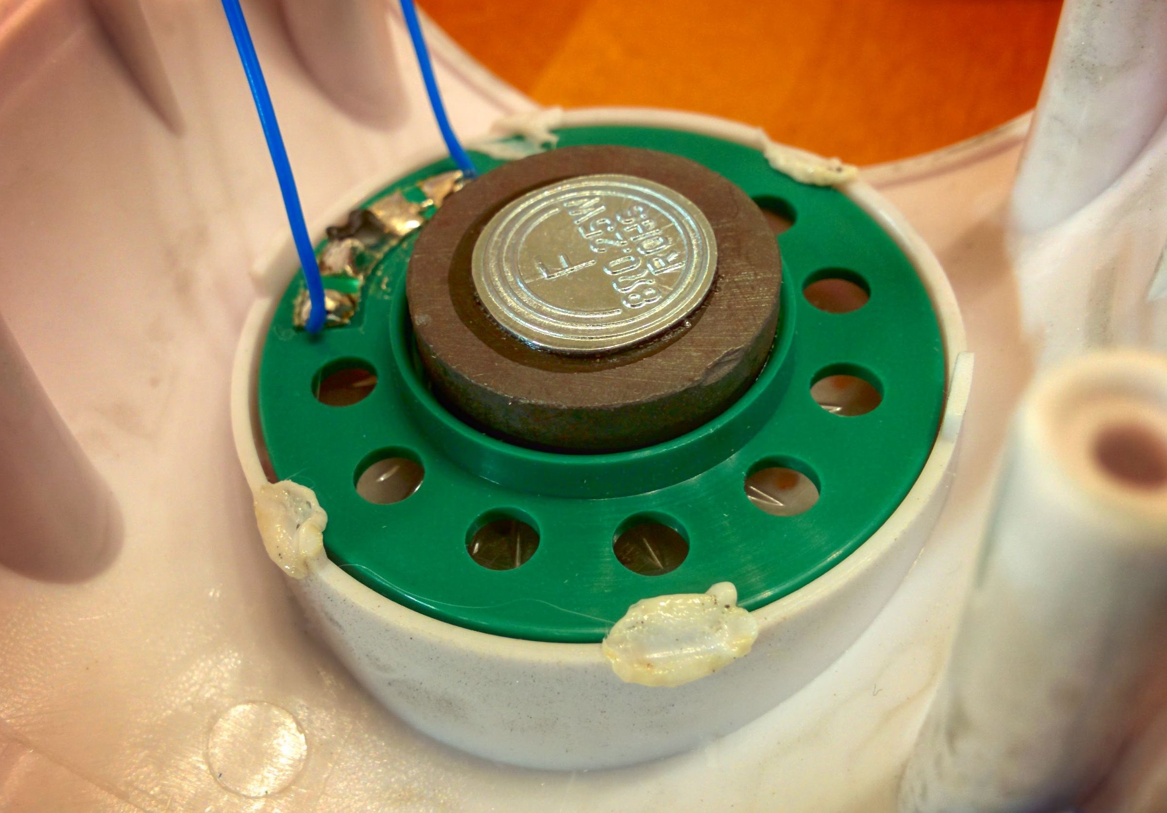 Turn Down Electrical Toy Volume : 5 Steps (with Pictures) - Instructables