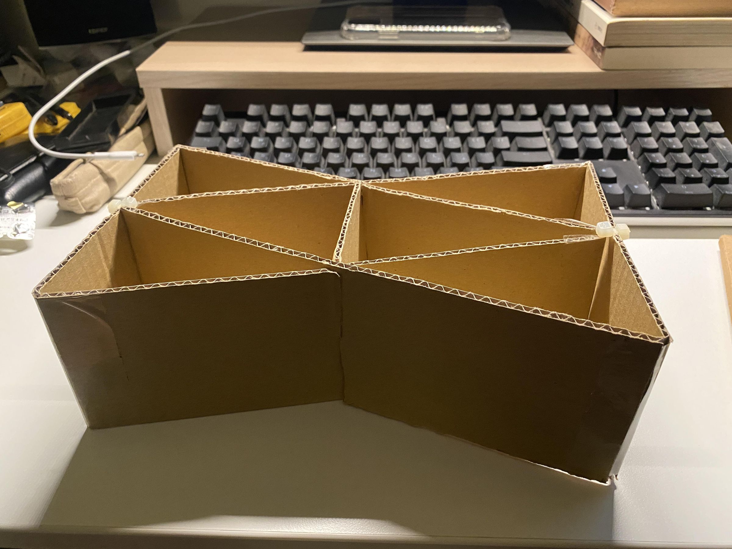 Cardboard Monitor Stand : 4 Steps (with Pictures) - Instructables