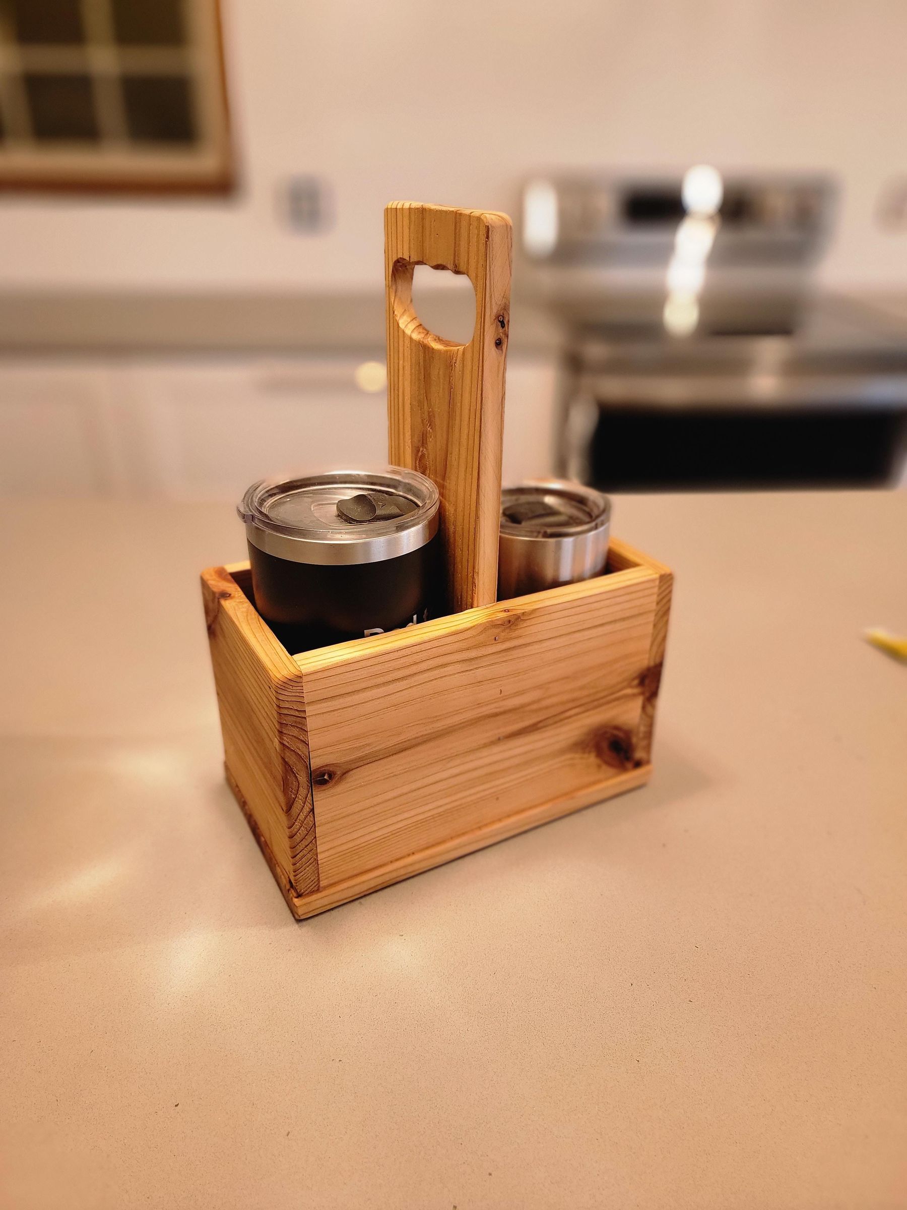 Two Cup Caddy From One Board : 4 Steps (with Pictures) - Instructables
