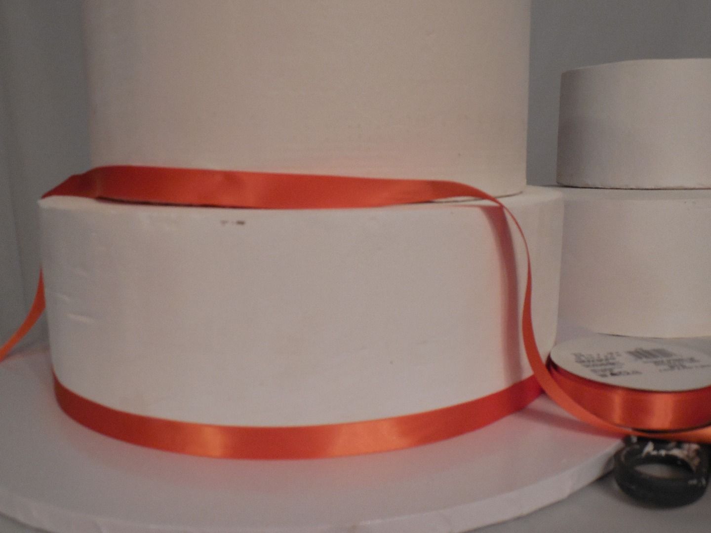 Fake That Wedding Cake! ( at Least Part of It ) : 8 Steps (with ...