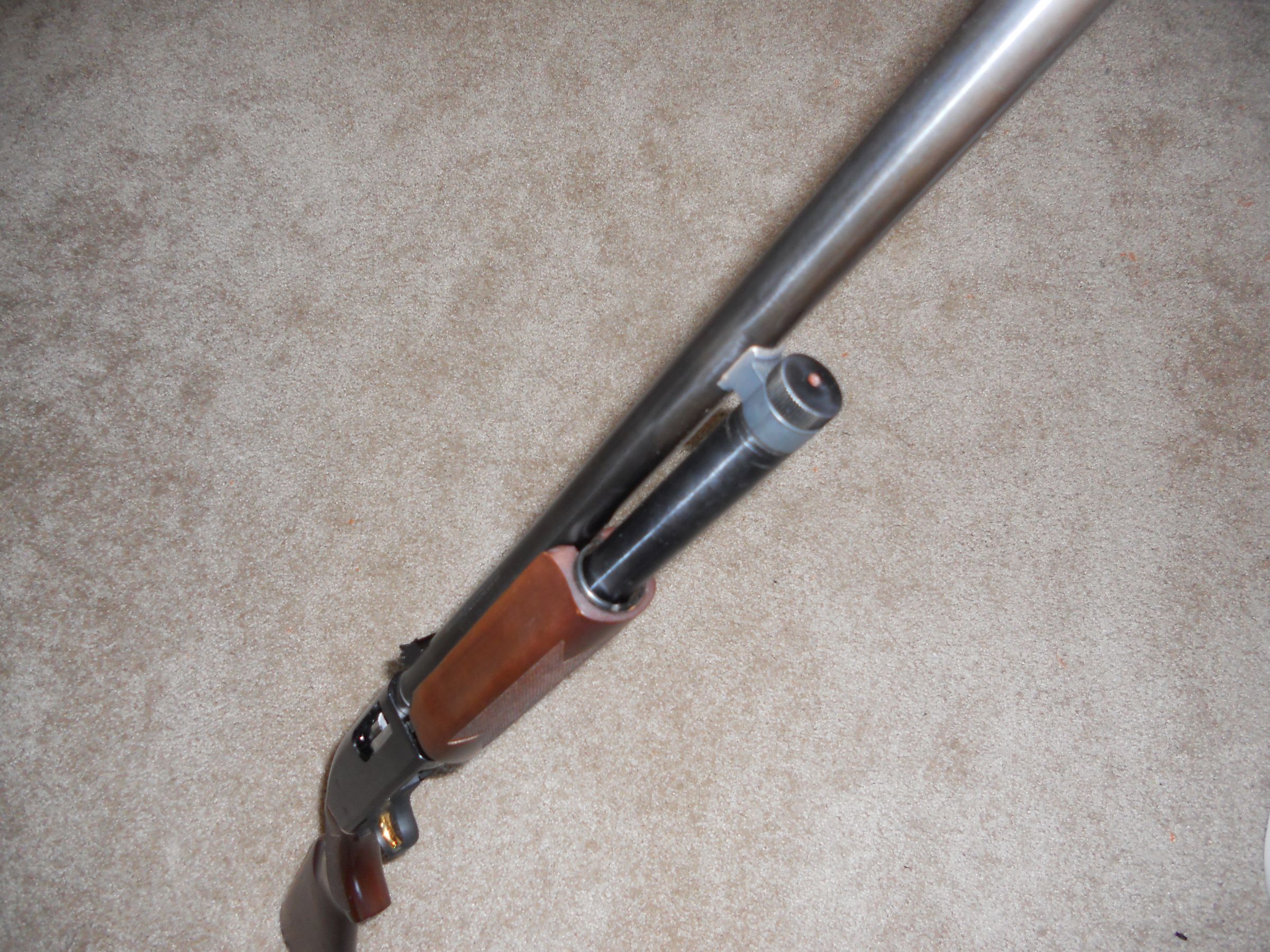 How to Disassemble a Mossberg 500 Series Shotgun : 9 Steps - Instructables