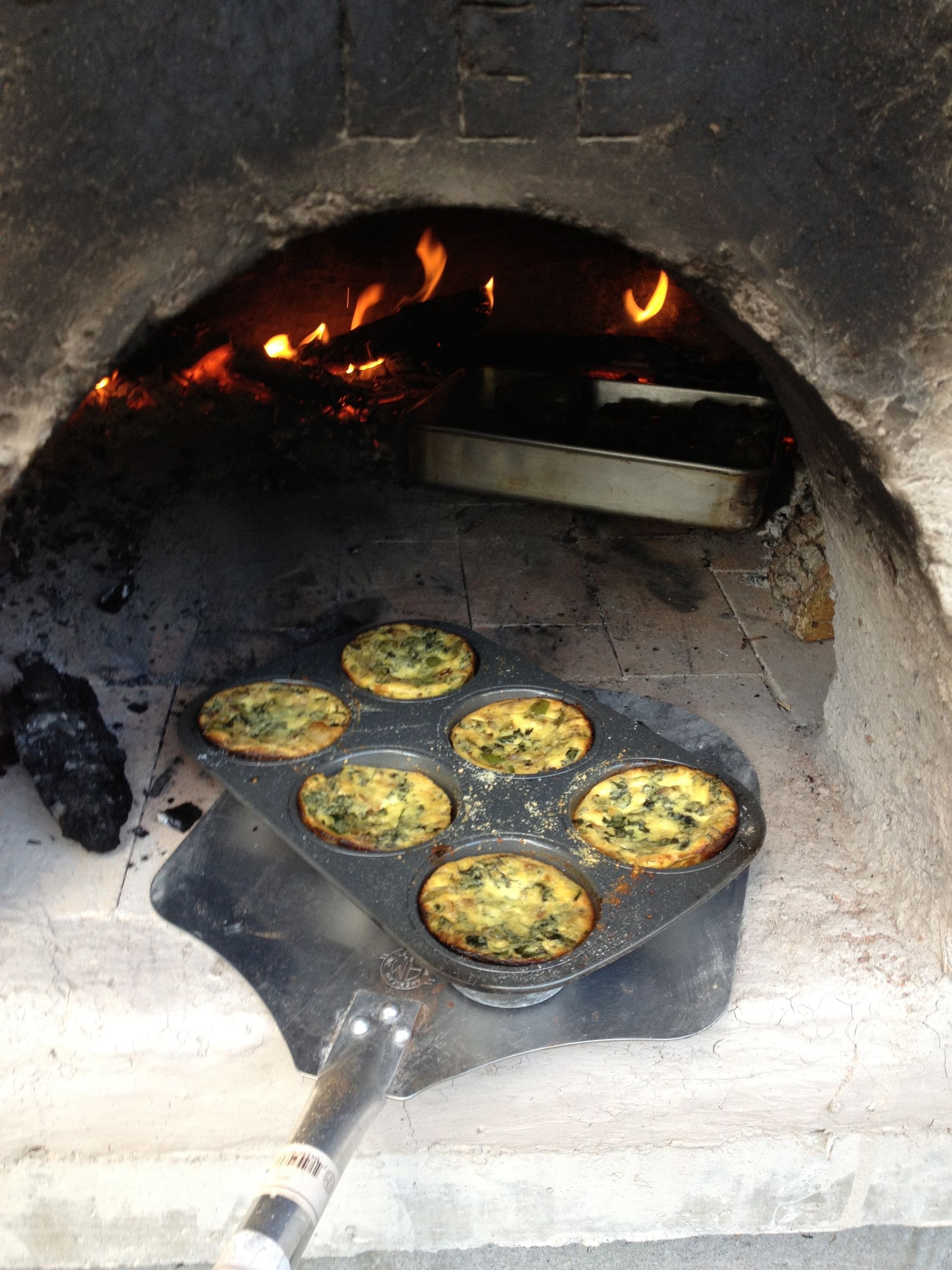 How to Build a Pizza Oven : 9 Steps (with Pictures) - Instructables