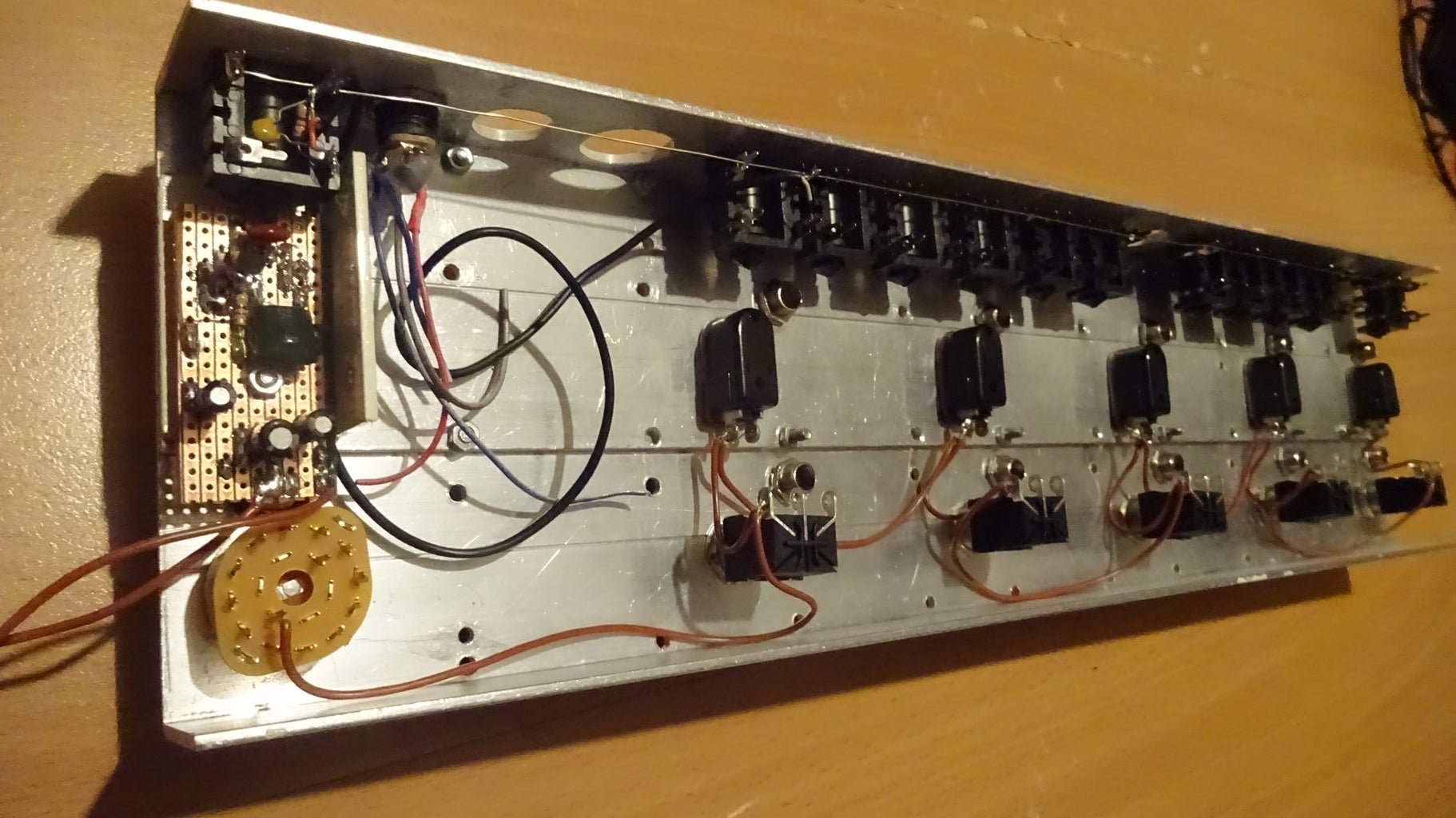 Arduino Programable 5 Pedal Switcher Instructables