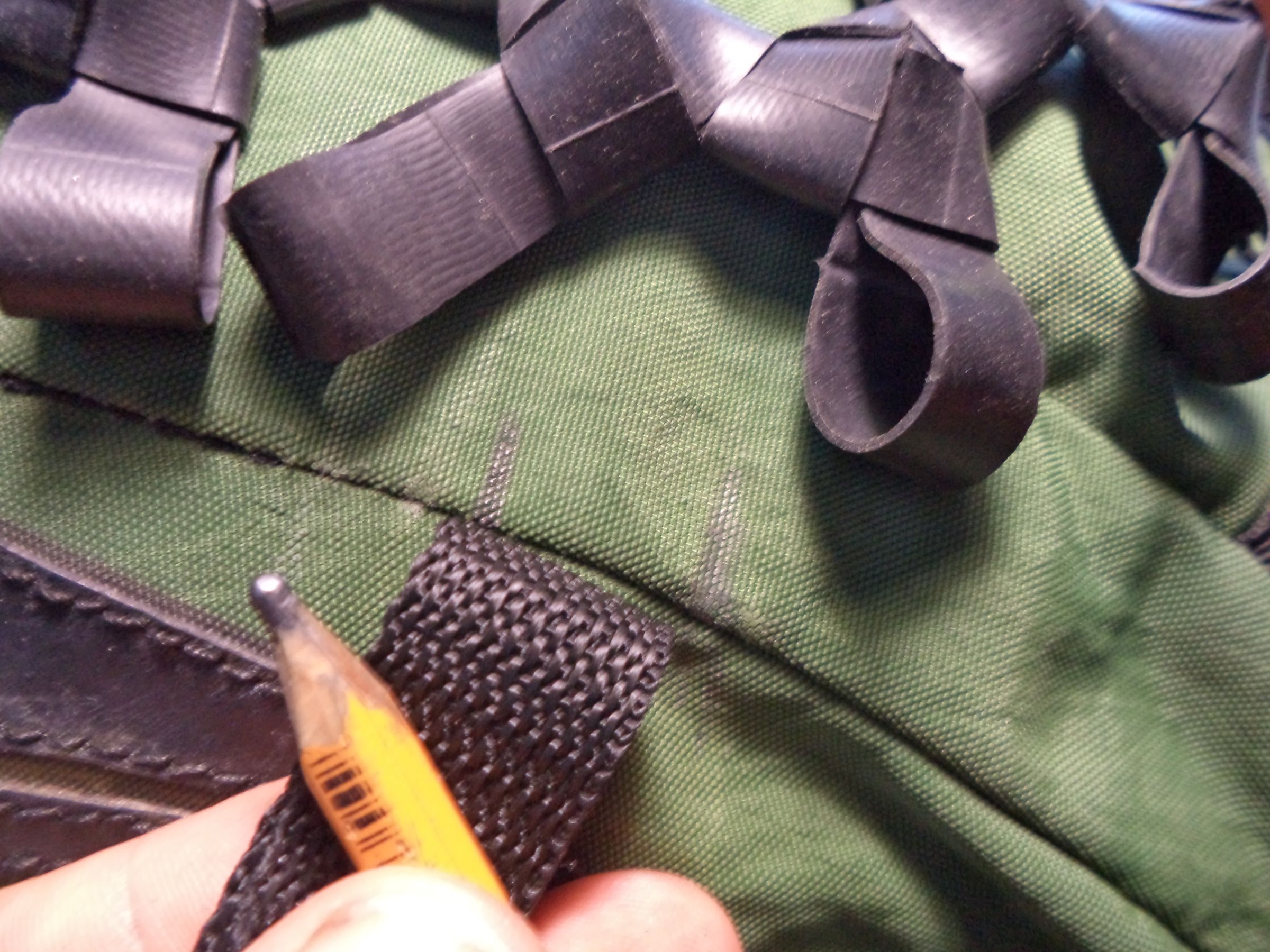 Backpack Cargo Net From Inner Tubes : 26 Steps (with Pictures ...