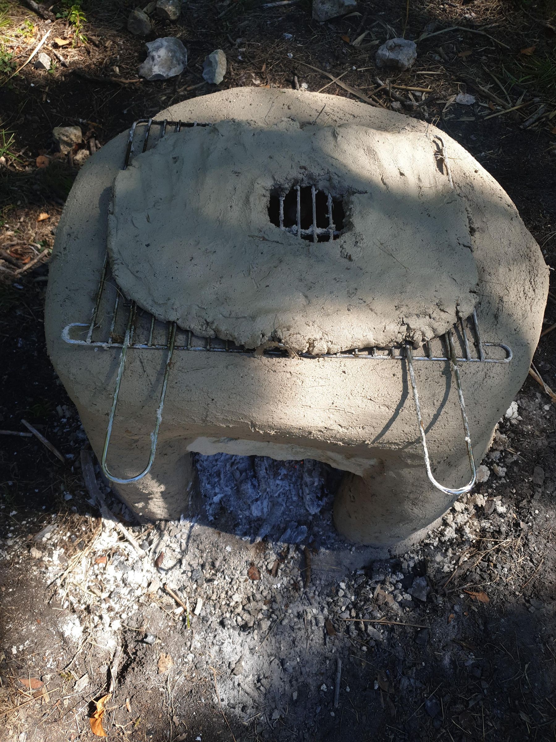 Primitive Pottery Wood Firing Updraft Kiln : 7 Steps (with Pictures ...
