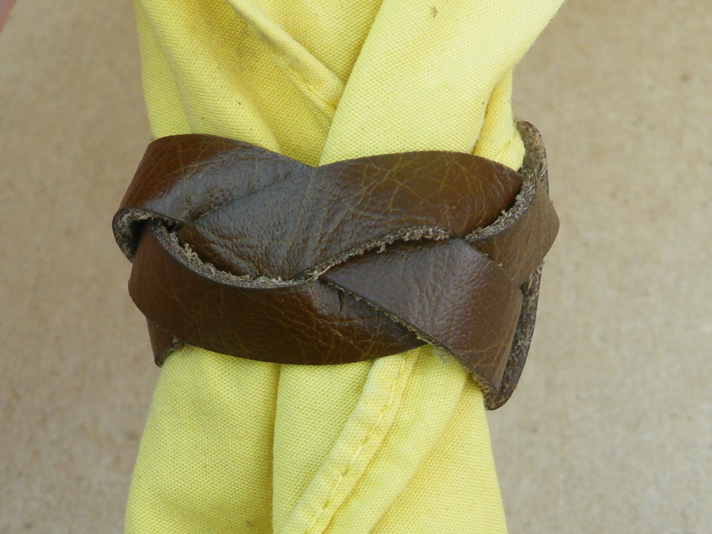 Plaited Leather Woggle : 8 Steps (with Pictures) - Instructables