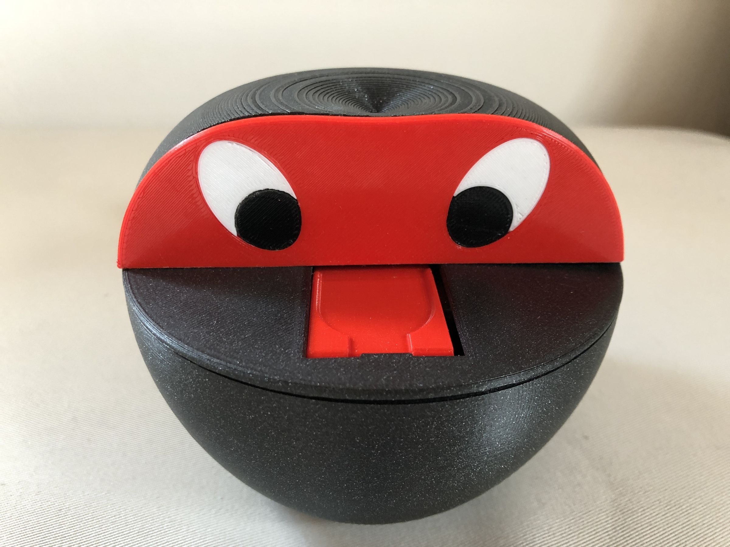 Apple Coin Bank : 8 Steps (with Pictures) - Instructables