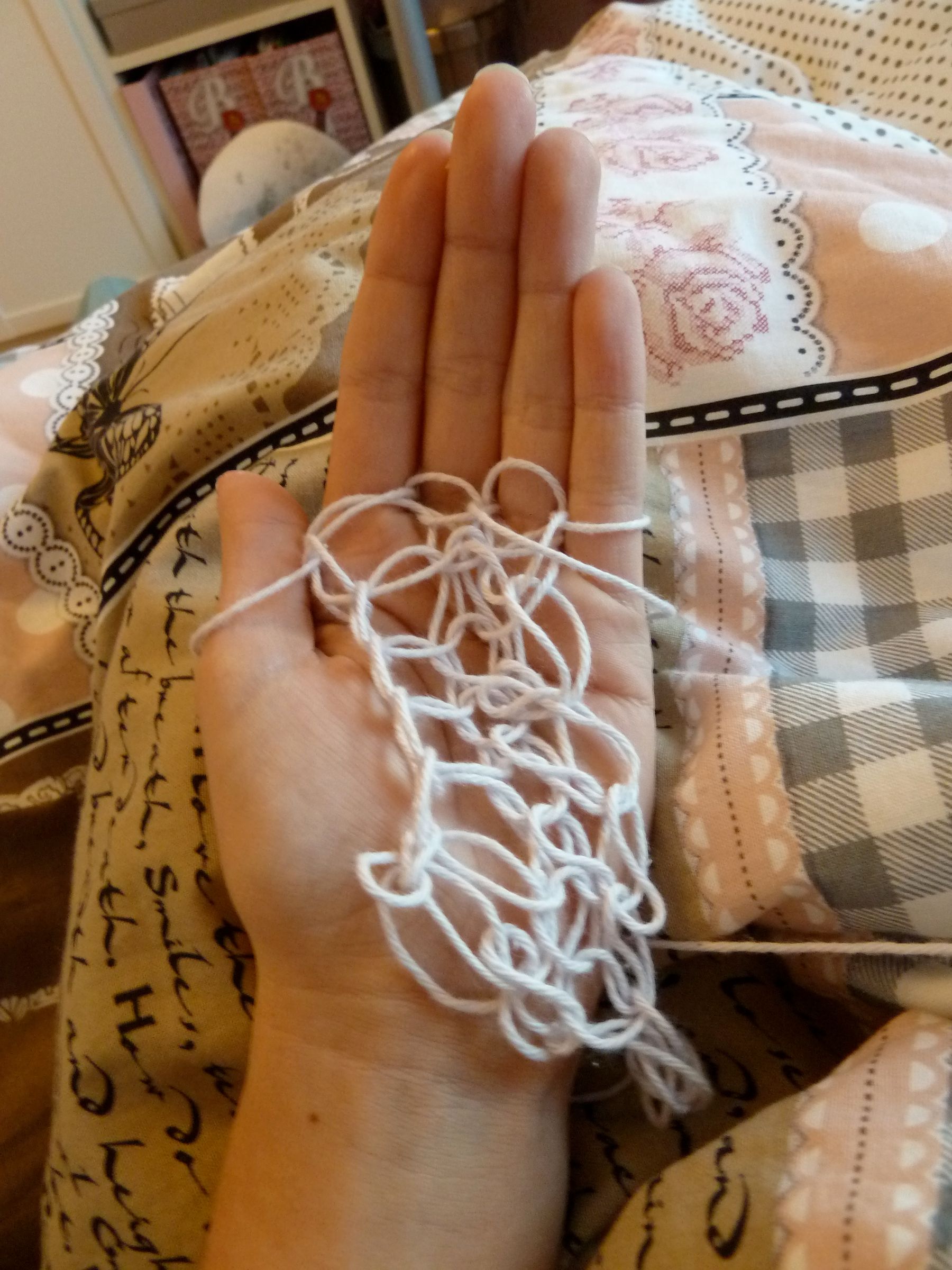 HANDmade Scarf : 6 Steps (with Pictures) - Instructables