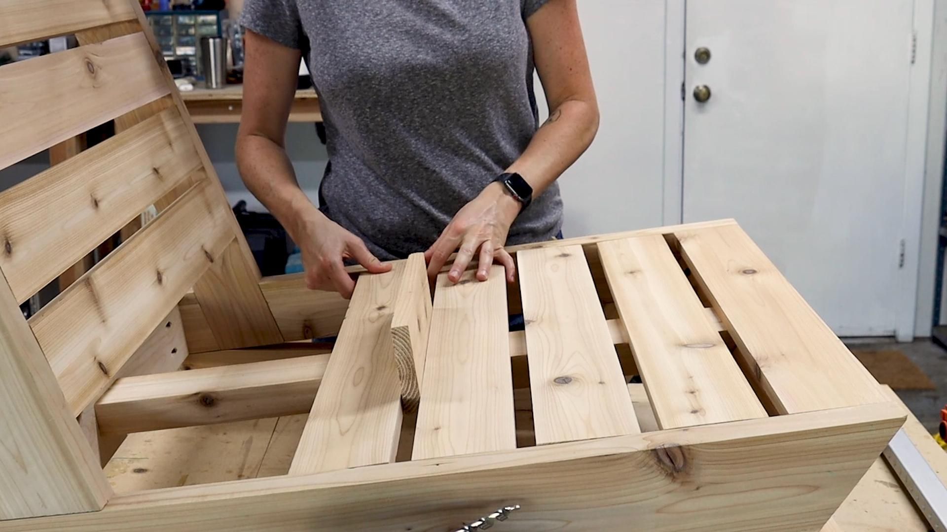 How to Build an Outdoor Lounge Chair : 12 Steps (with Pictures ...