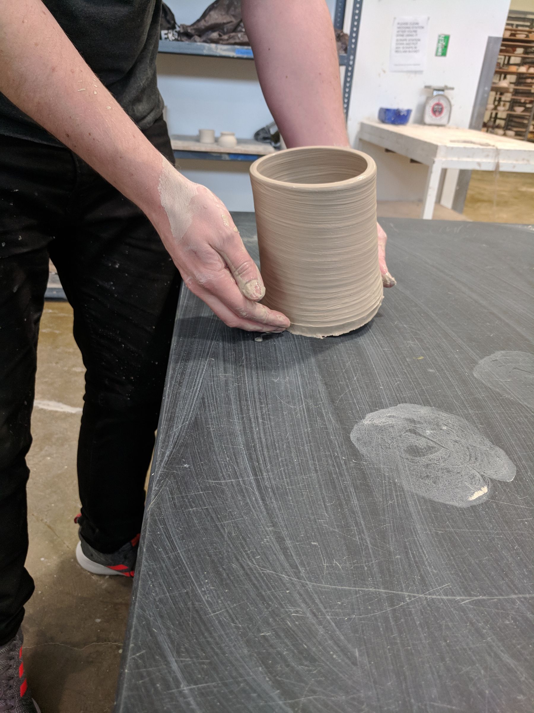 Throwing a Clay Cylinder on the Potters Wheel : 22 Steps (with Pictures ...