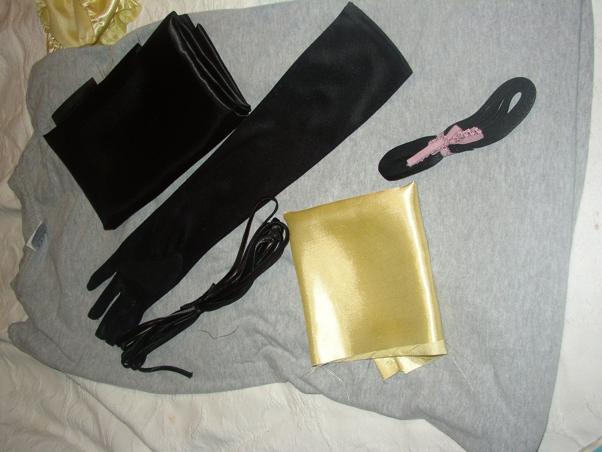 Sally Jupiter Costume (Silk Spectre I) From Watchmen : 18 Steps (with ...